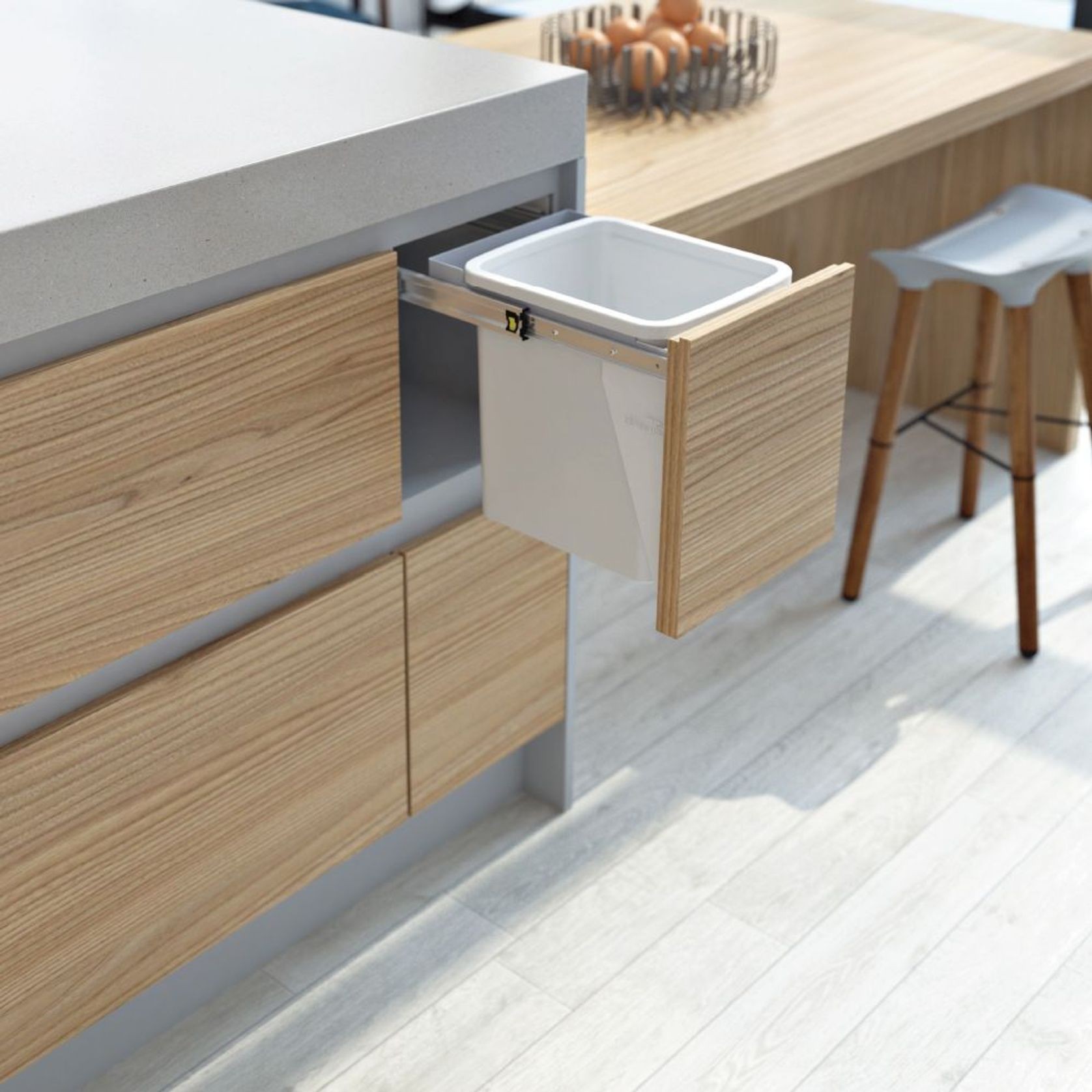 Hideaway Compact 1 x 15L Bucket | Door Pull | White | ArchiPro AU