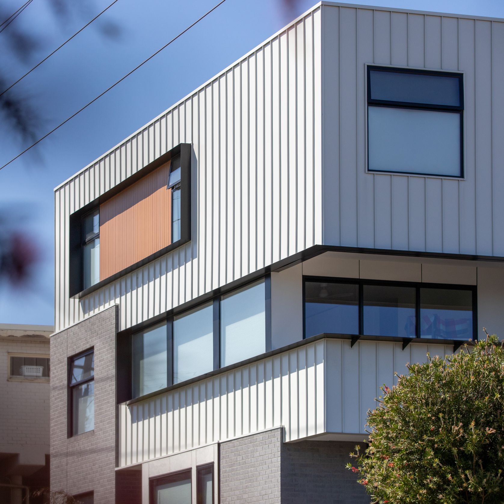 Sunblade Air Shroud - Thin & Lightweight | ArchiPro AU