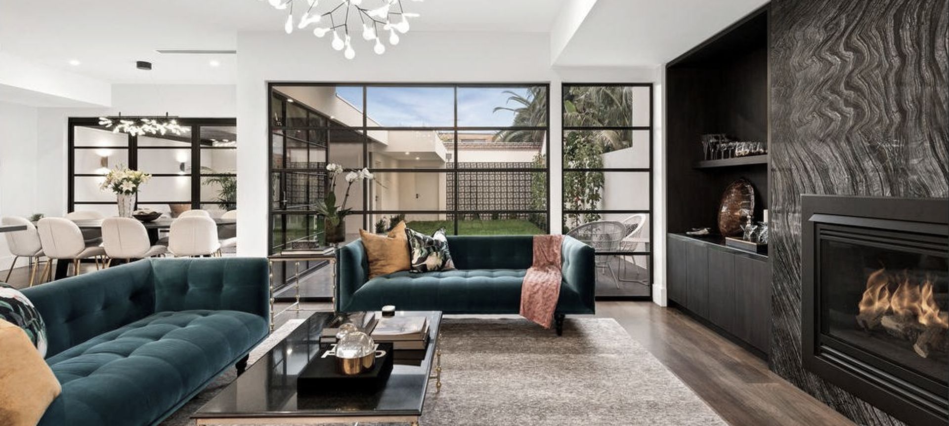 Hollywood Regency is the glamorous interior design trend you need to know about | ArchiPro AU
