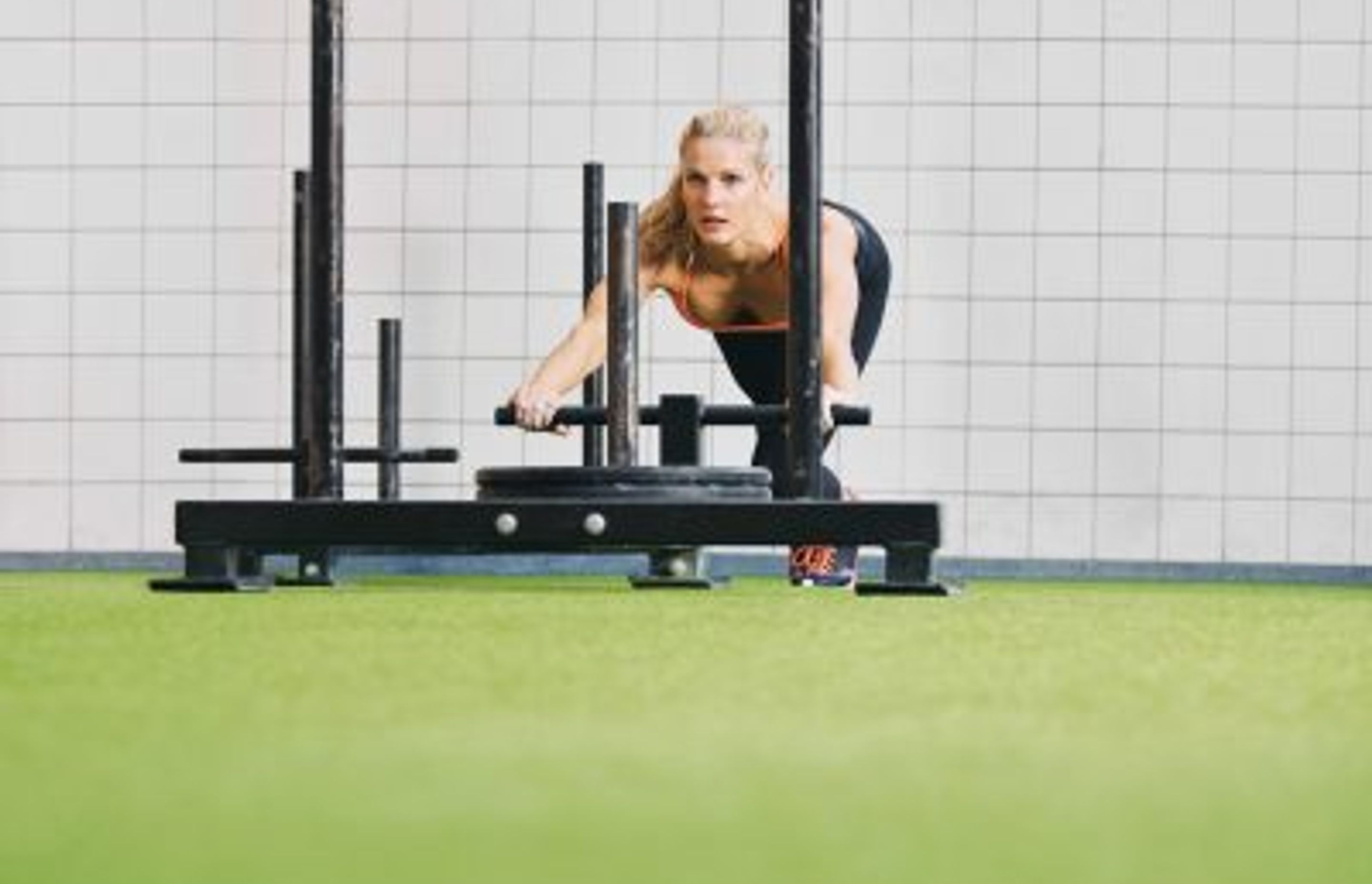 9 Advantages of Using Artificial Grass for Commercial Gyms | ArchiPro AU