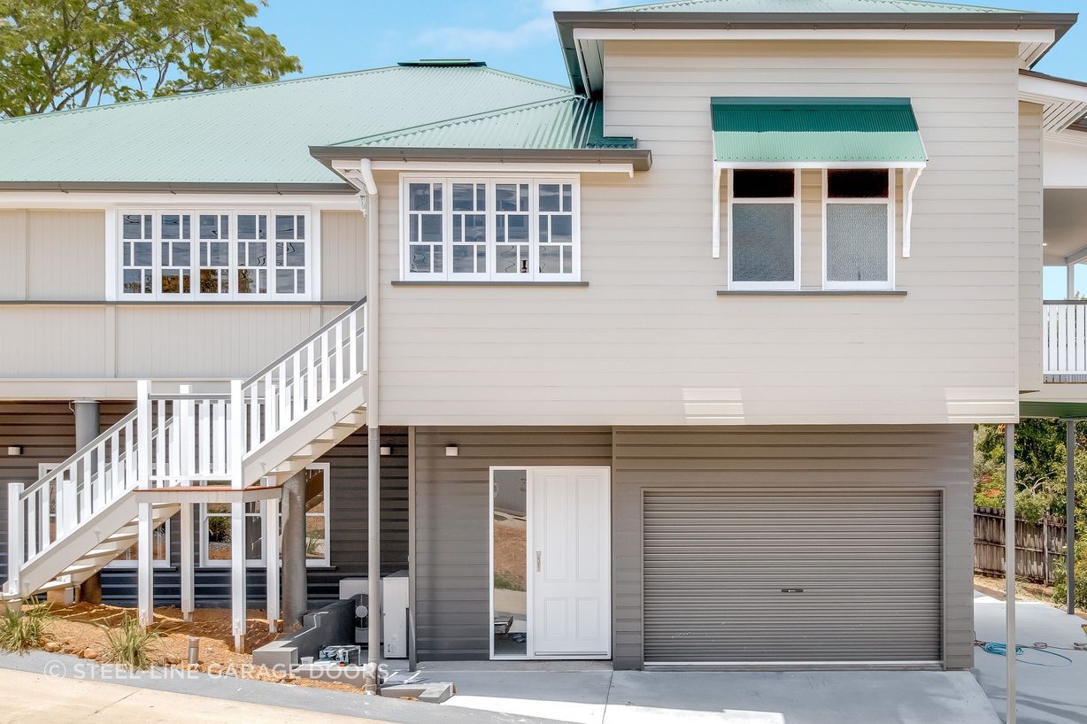 10 Tips to Keep Your Roller Door in Tip-Top Shape | ArchiPro AU