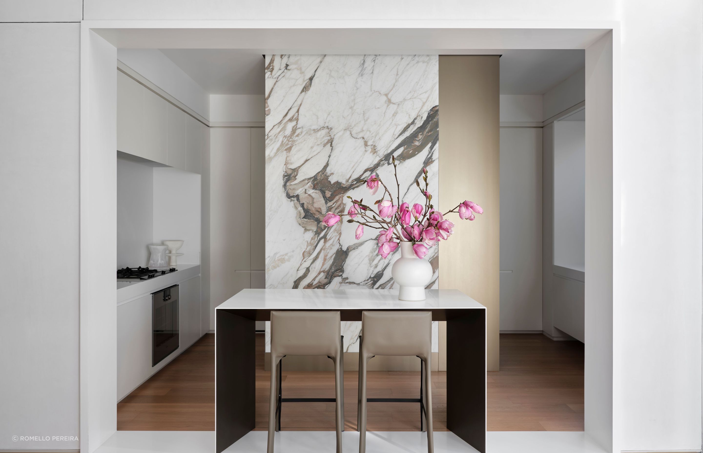 A serene & monastic renovation of a Federation-era villa in Sydney ...
