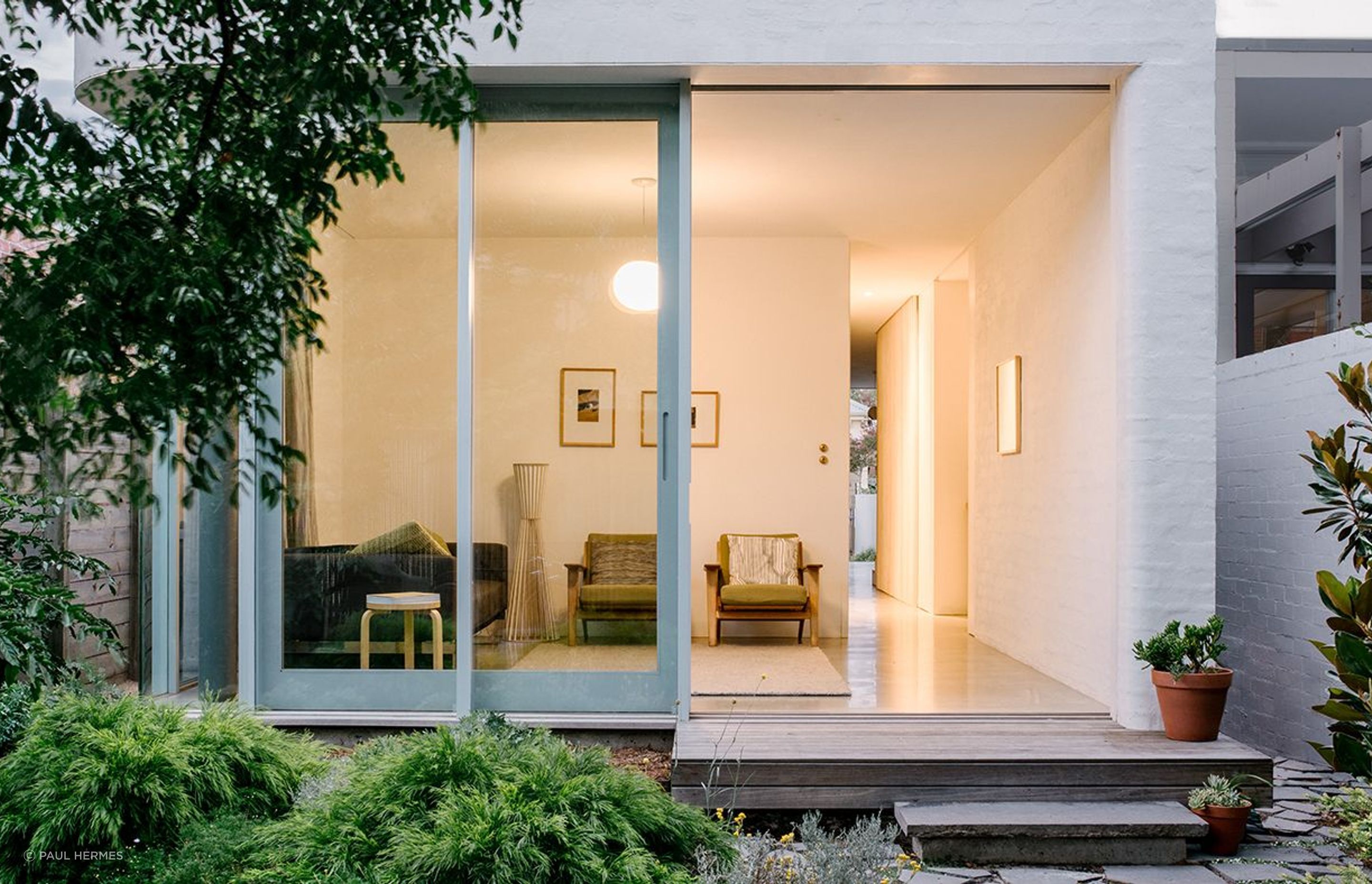 SOUTH MELBOURNE BEACH HOUSE by Topology Studio | ArchiPro AU