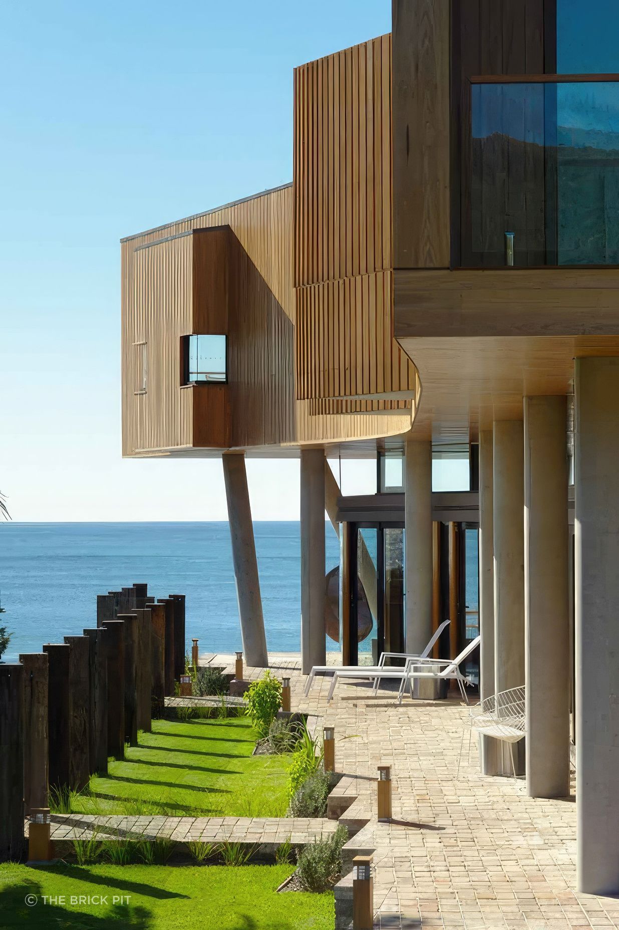 Austinmer Beach House by The Brick Pit | ArchiPro AU
