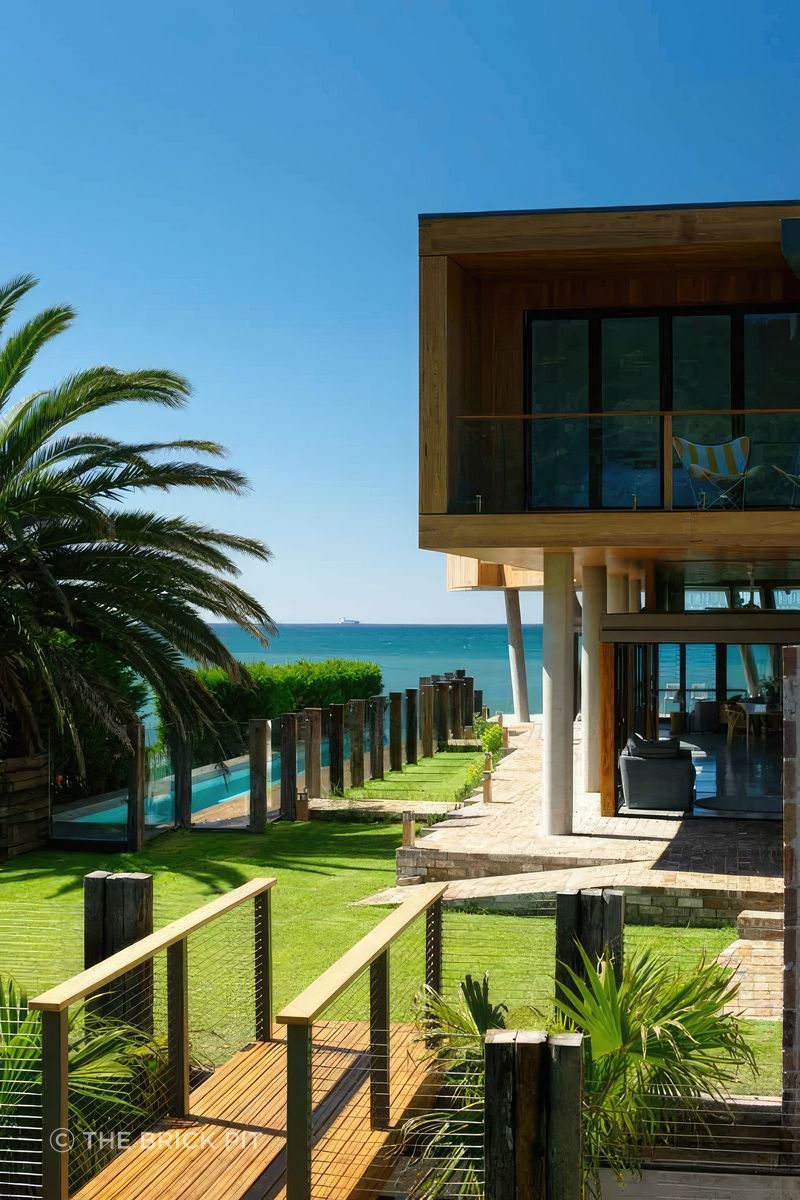 Austinmer Beach House by The Brick Pit | ArchiPro AU