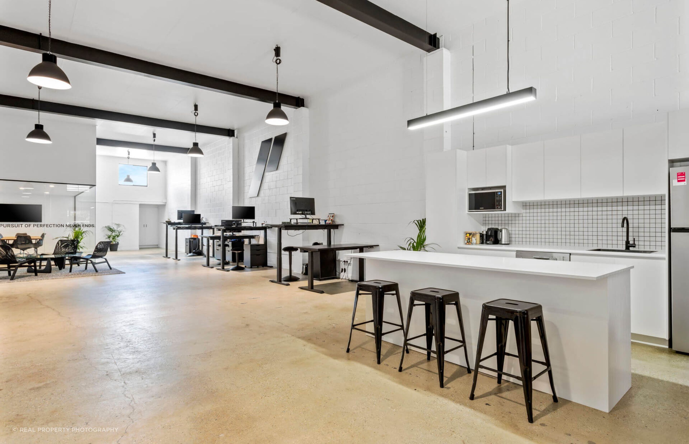 PLAE by Burleigh Constructions | ArchiPro AU