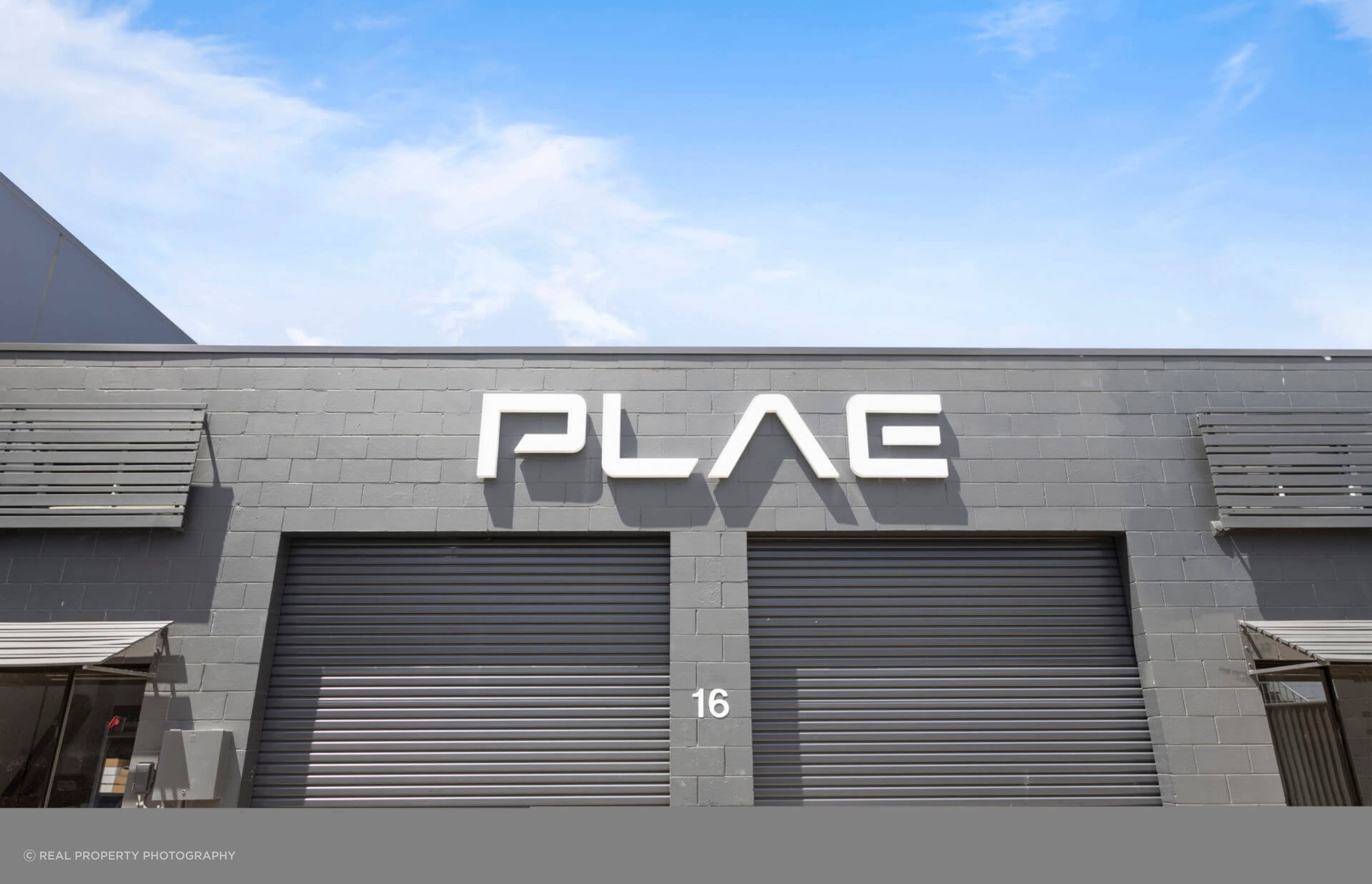 PLAE by Burleigh Constructions | ArchiPro AU