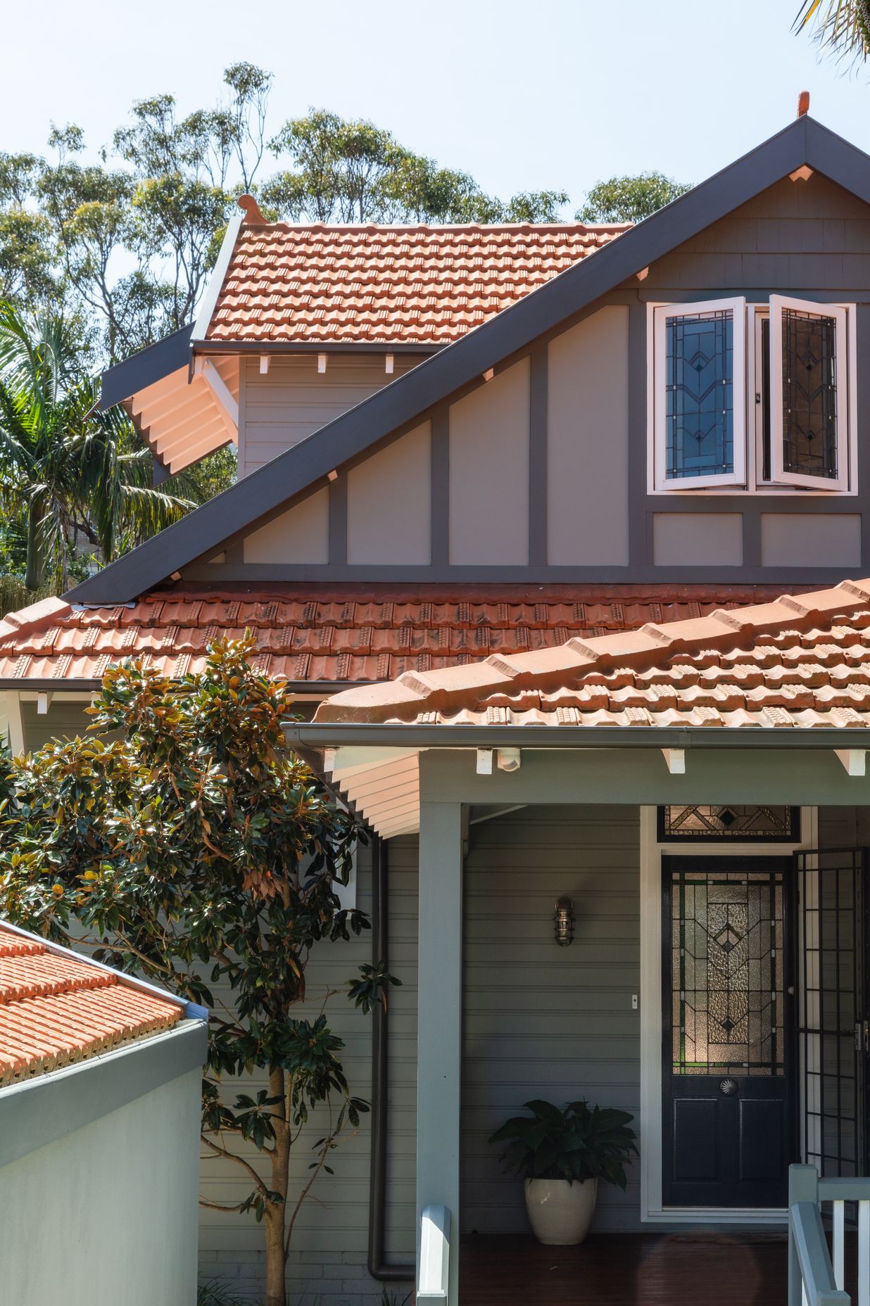 Manly Cottage by Jim Wilson Constructions | ArchiPro AU