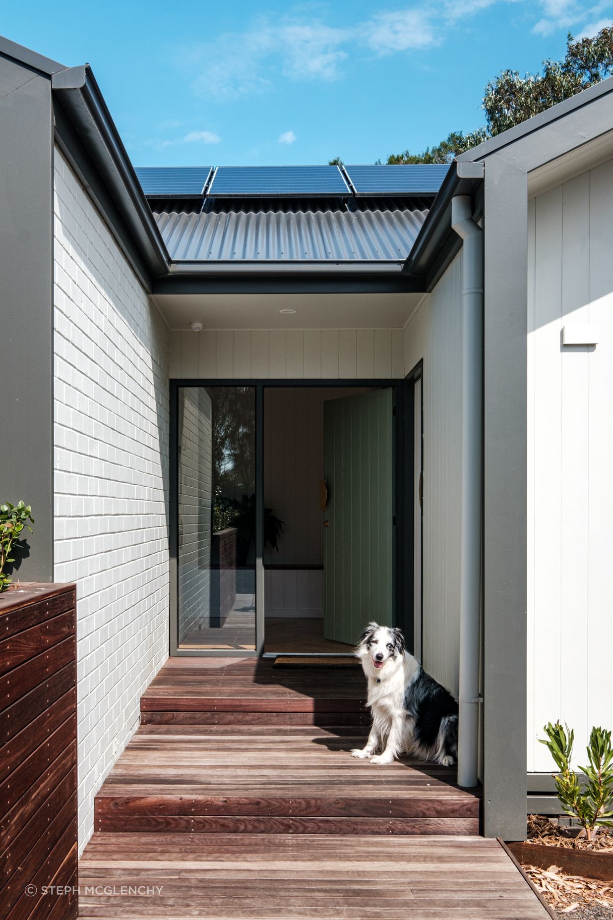 GOLIGHTLY GABLES- Point Lonsdale, Victoria by Freckle Architecture ...