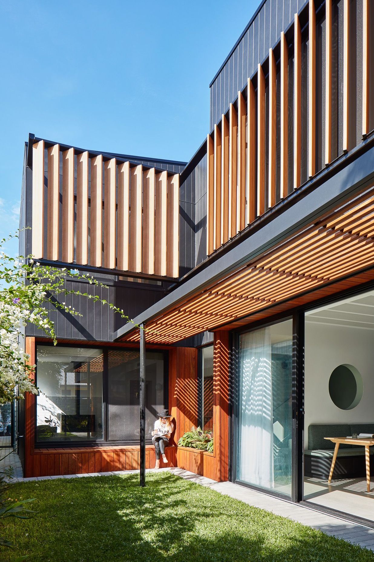 Shadow House by Studio Roam | ArchiPro AU