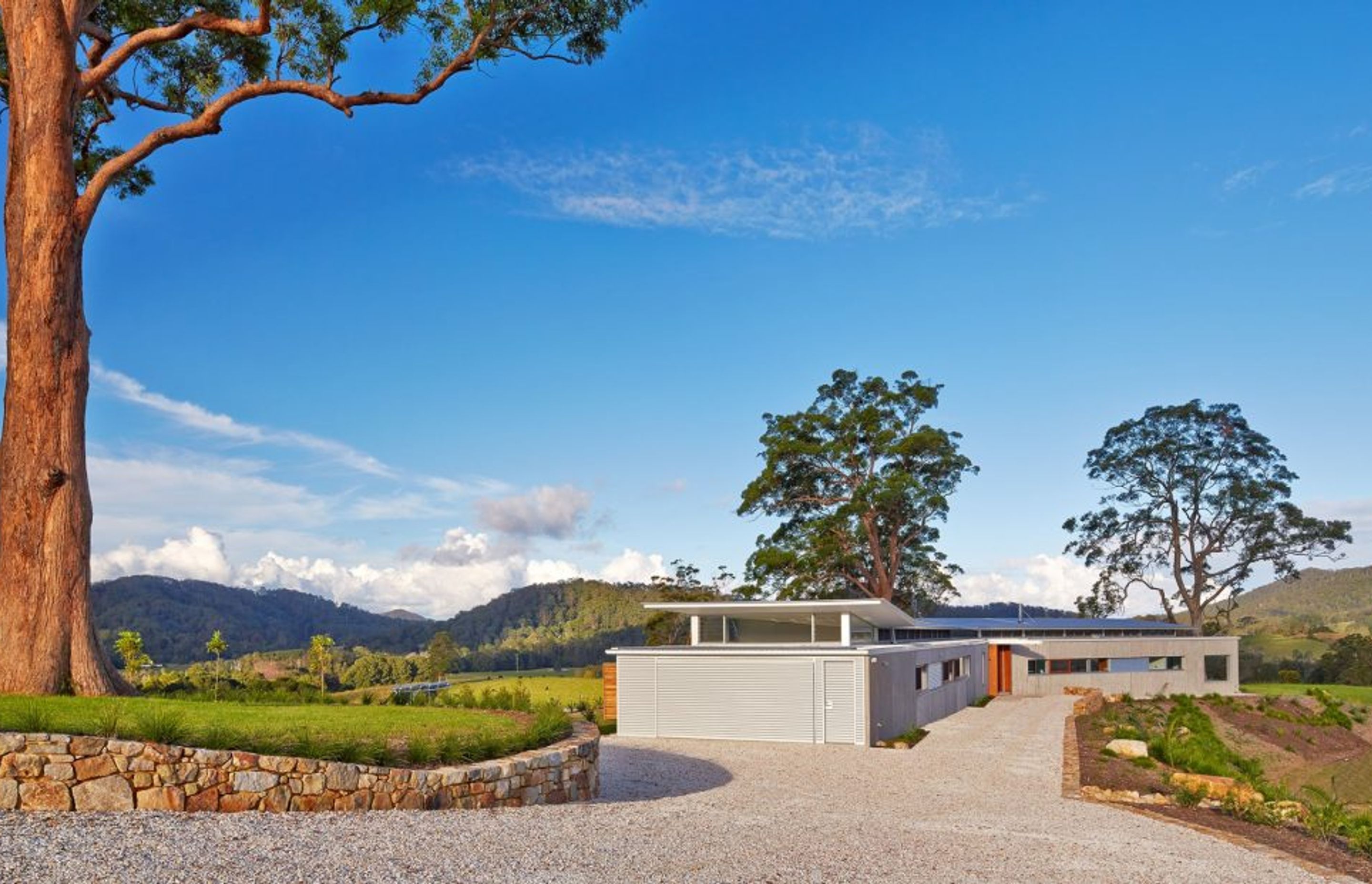 Ridge House - Upper Orara by Utz Sanby Architects | ArchiPro AU