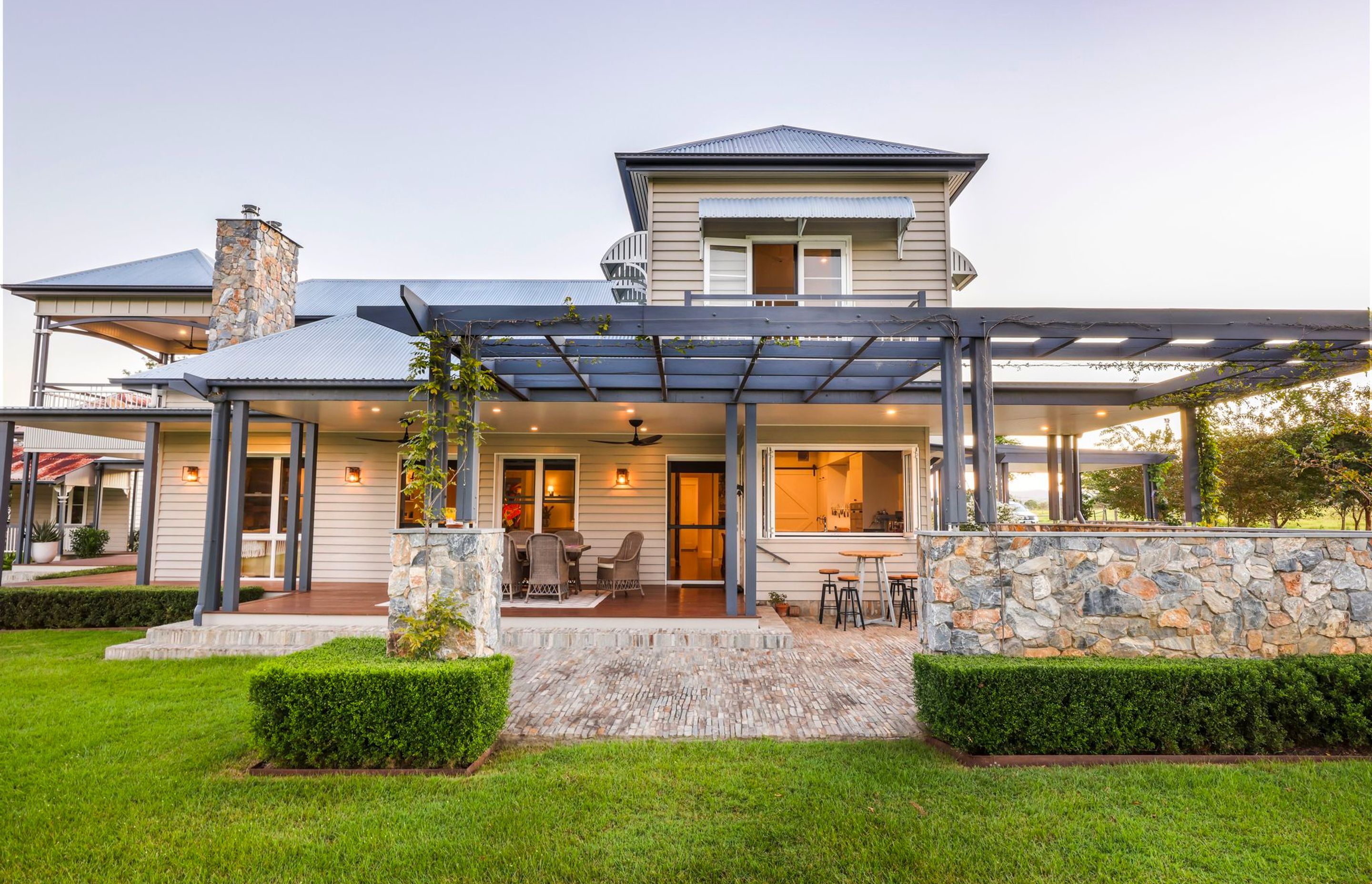 Custom Hamptons Style New Home Design Gregor’s Creek by Dion Seminara ...