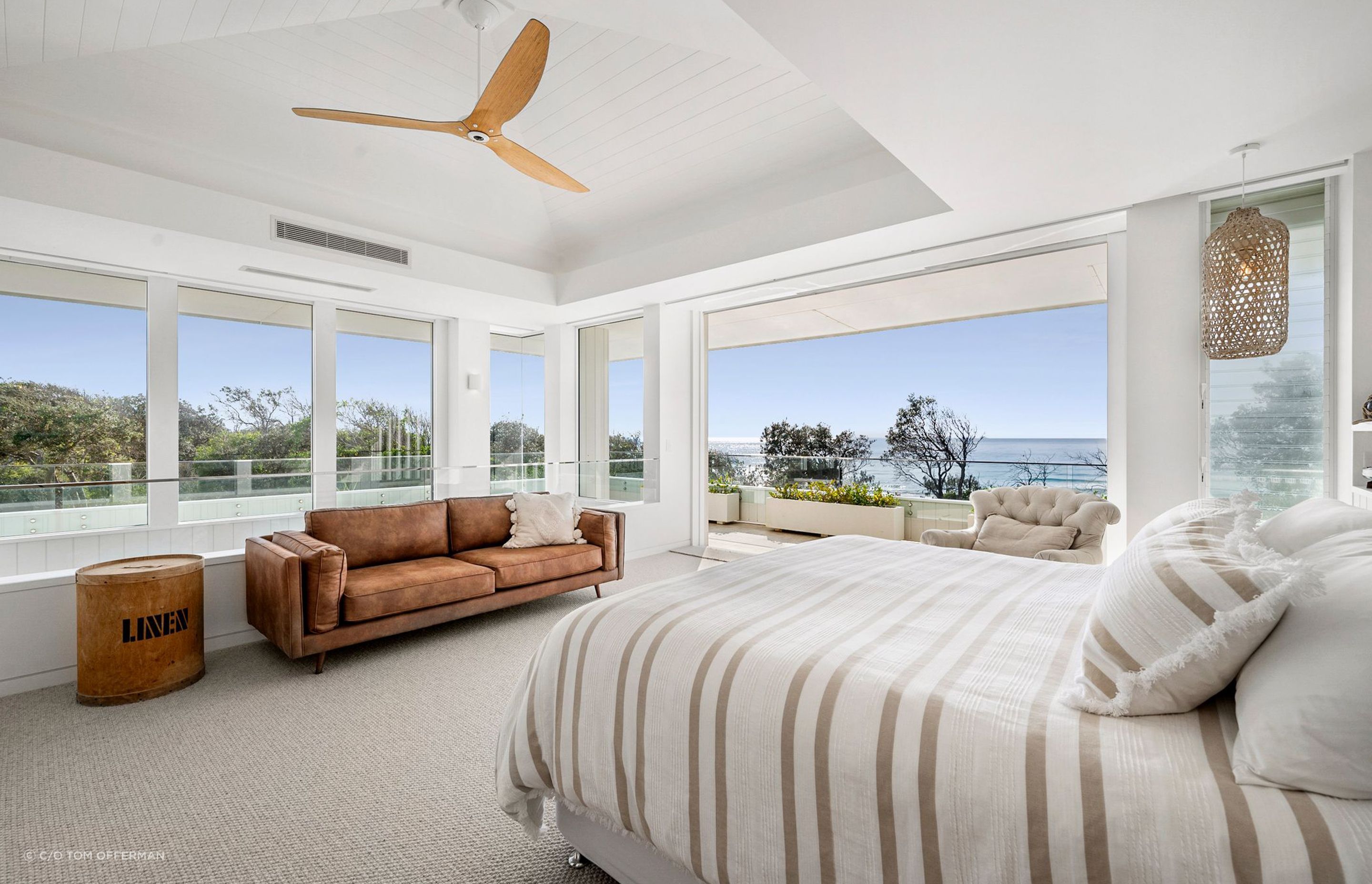 The Hut by Gerard Smith Design | ArchiPro AU