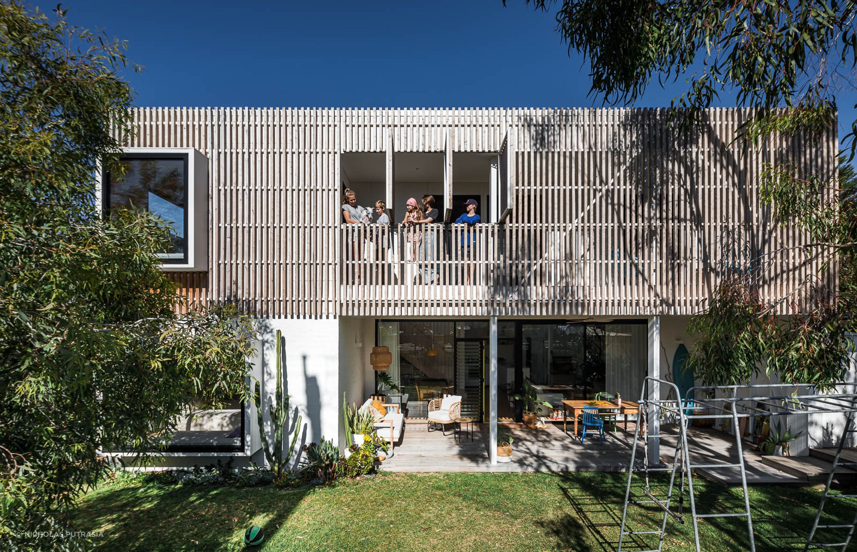 Hastings by Cast Studio | ArchiPro AU