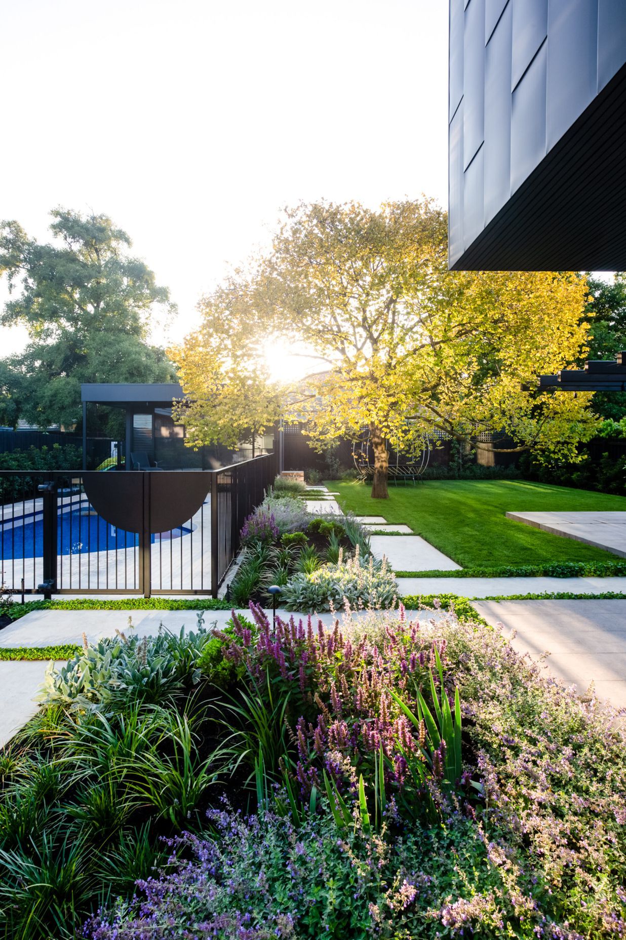 Aroona House by Bethany Williamson Landscape Architecture | ArchiPro AU