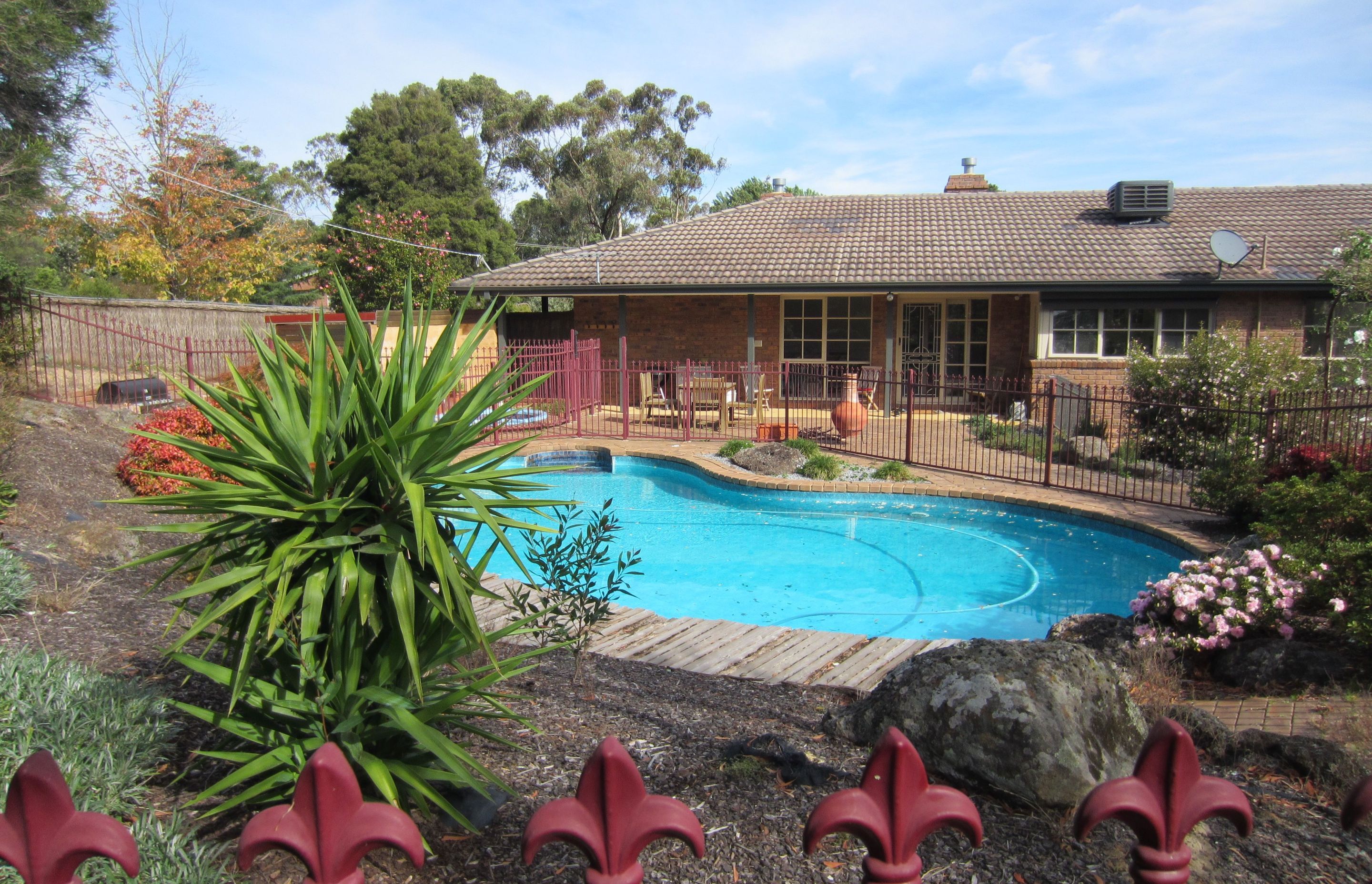 Wonga Park - Country Garden by MG Gardens | ArchiPro AU