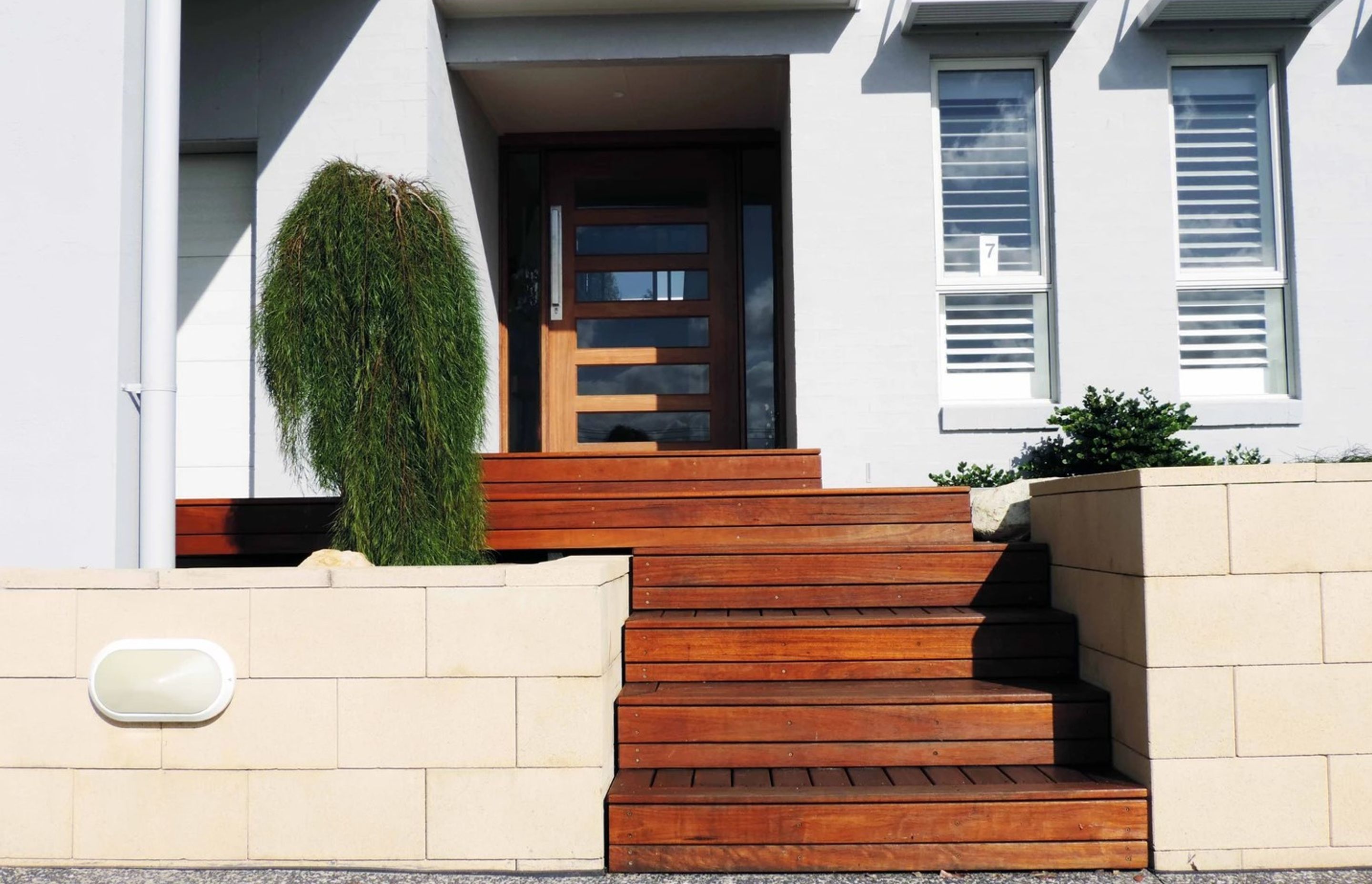 Contemporary Native Garden by Dream Design Scapes | ArchiPro AU