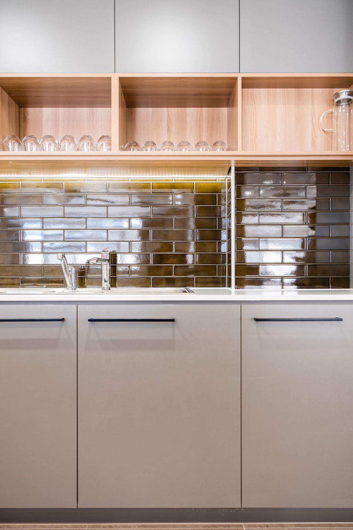 The Lakeview Apartments by Gilmore Interior Design | ArchiPro AU