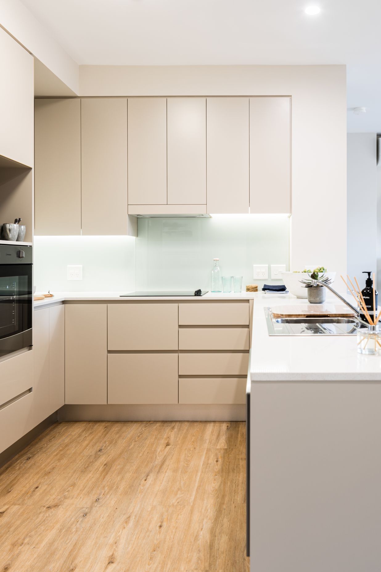 The Lakeview Apartments by Gilmore Interior Design | ArchiPro AU