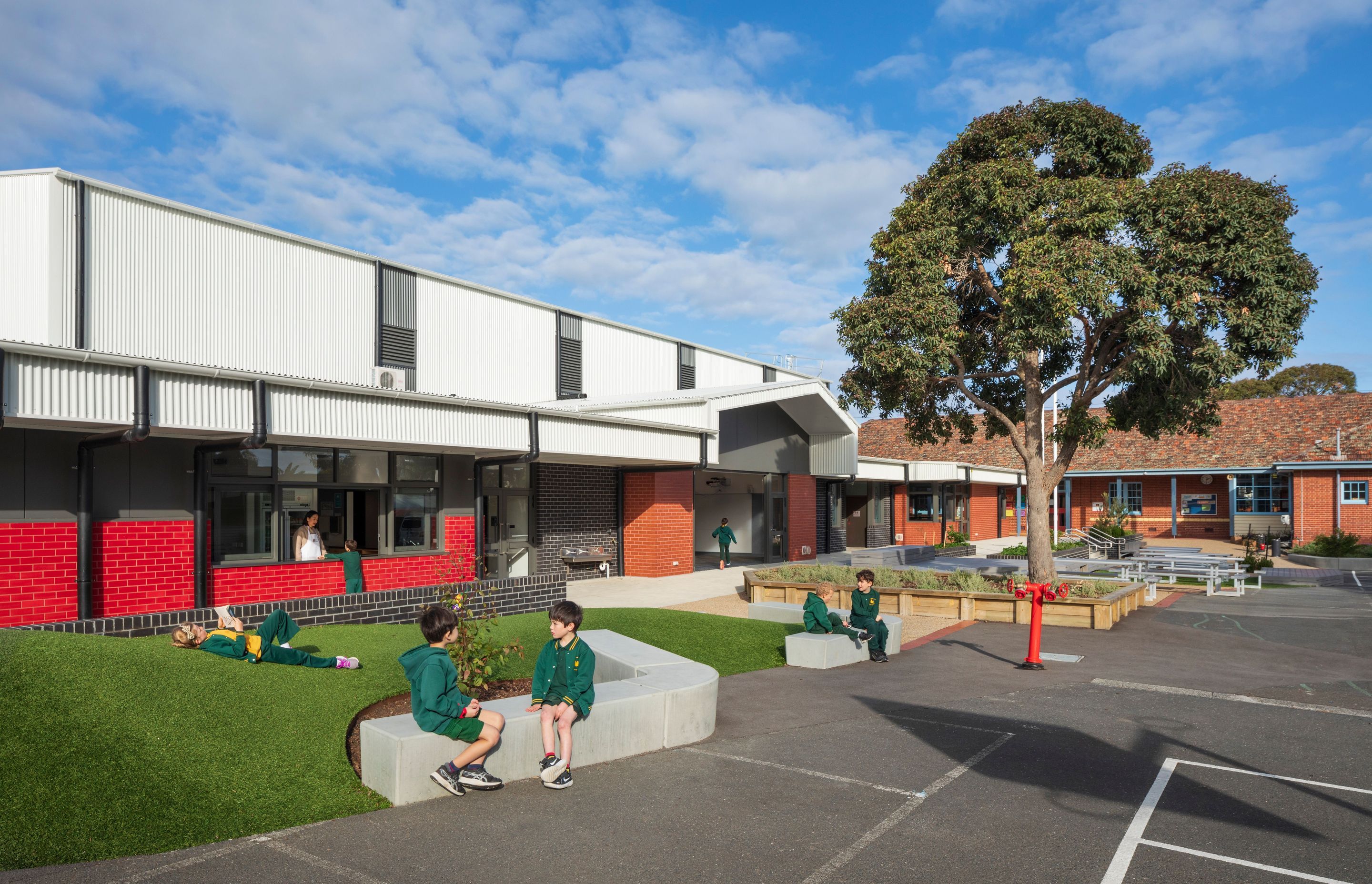 Sandringham East Primary School by ClarkeHopkinsClarke | ArchiPro AU
