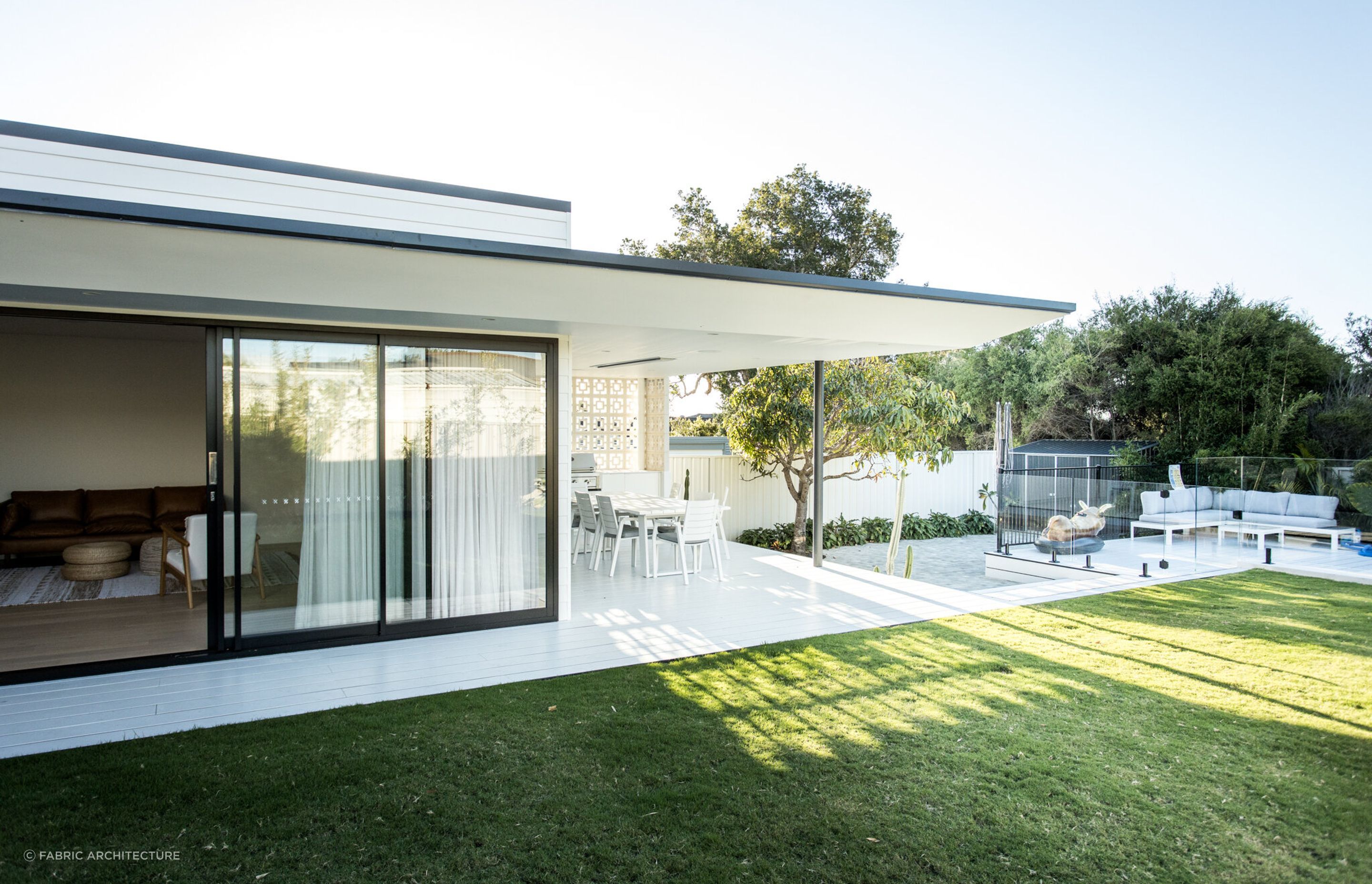 Pop Up House by Fabric Architecture | ArchiPro AU