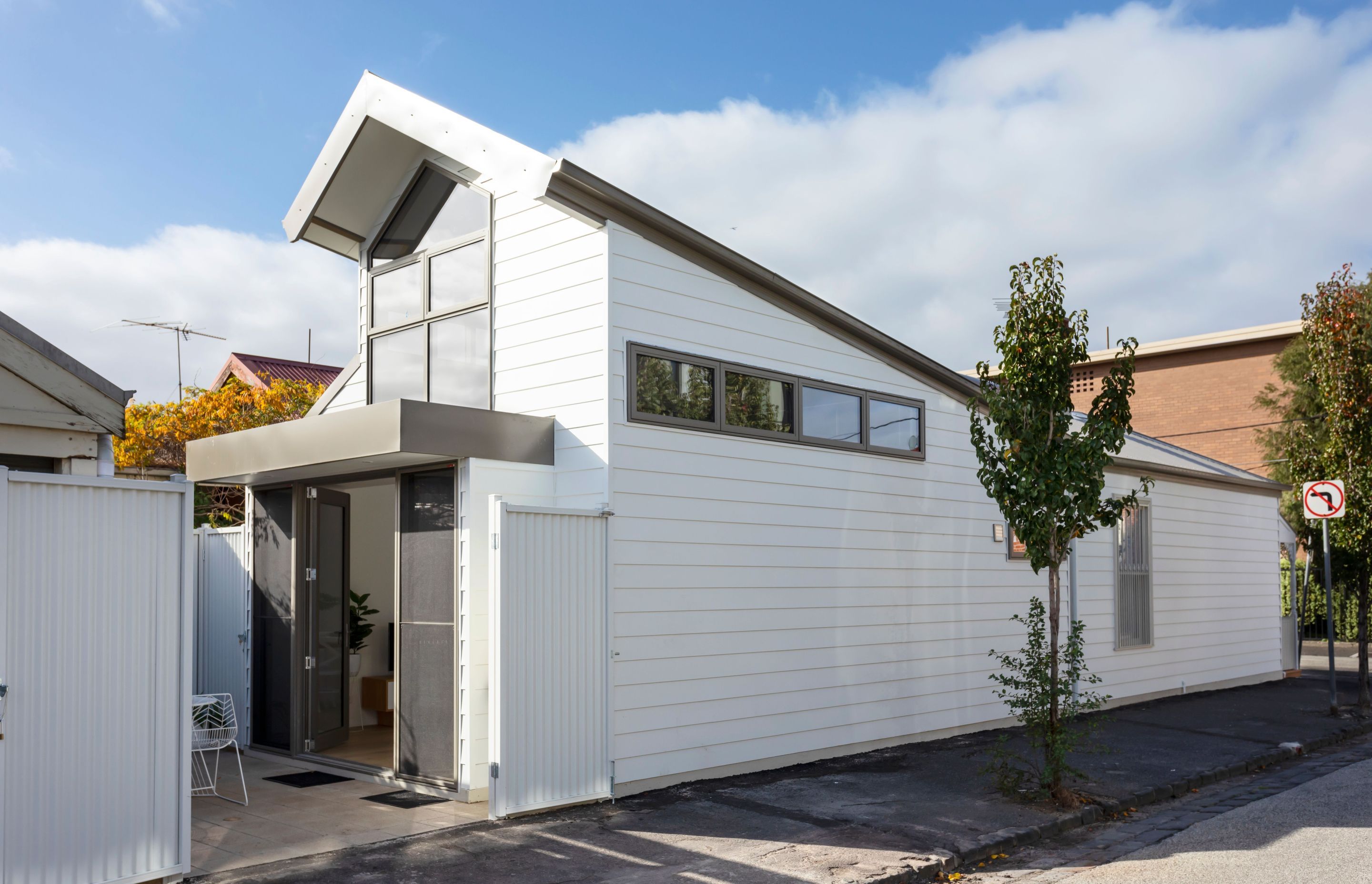 Alfred St by BY Projects Architecture | ArchiPro AU