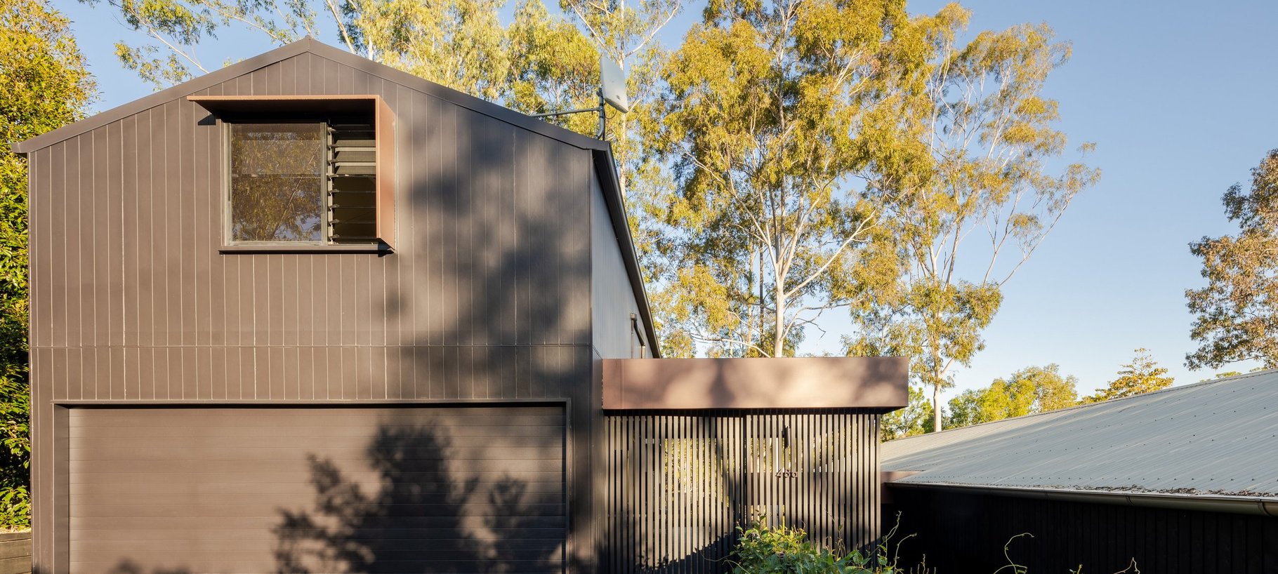 Design Meets Craftsmanship: Bespoke Sun Hoods Elevate Eumundi Home.