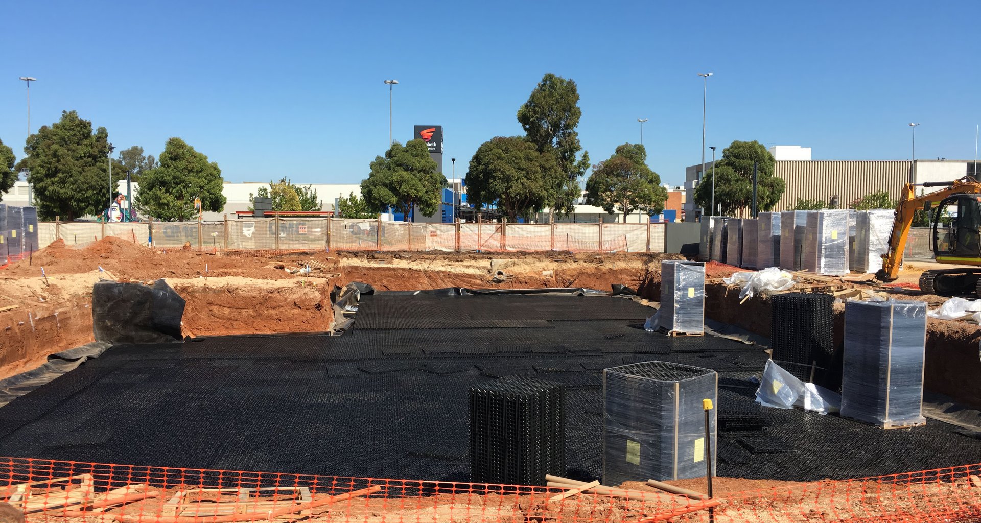 TITAN® TANK: Redefining Heavy-Duty Excellence for High Load-Bearing ...