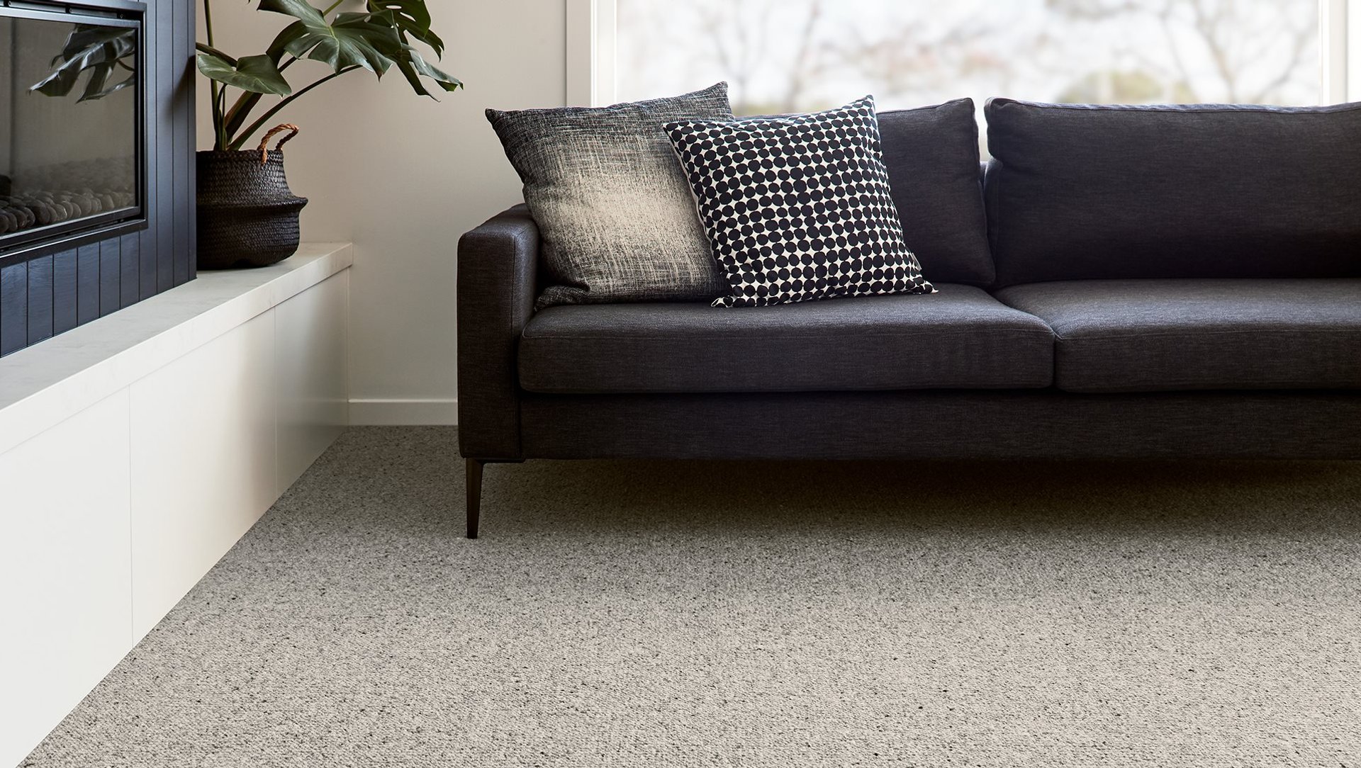 What Are the Pros and Cons of Wool Carpet?