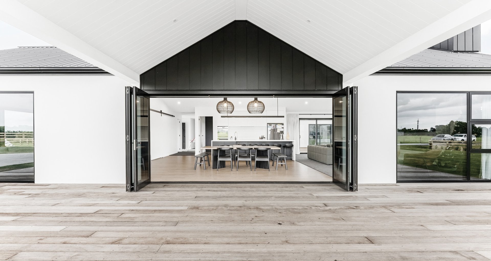 Making an entrance in design with thermally-enhanced aluminium doors