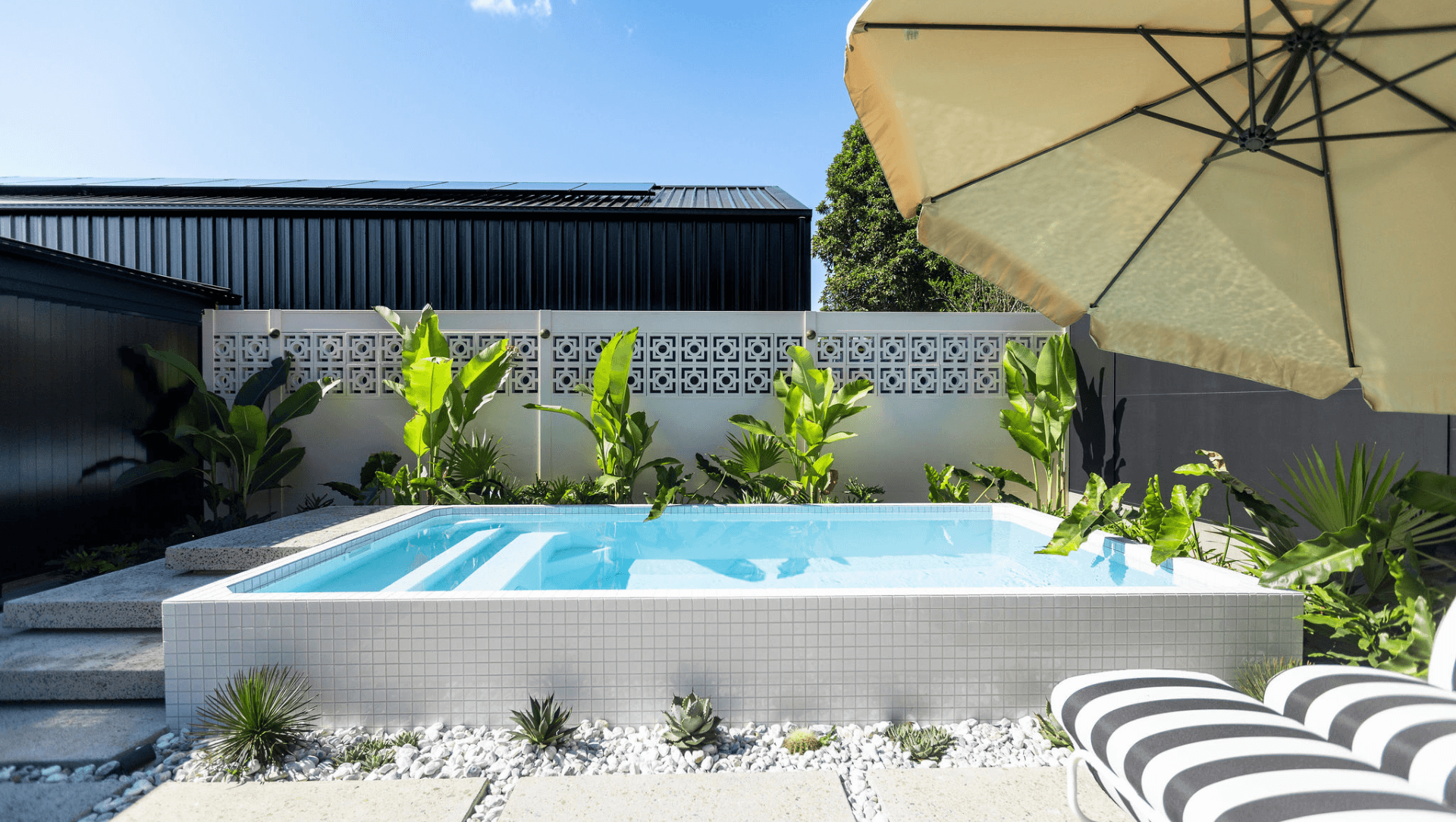 Award-Winning Plunge Pools in Five Perfect Sizes