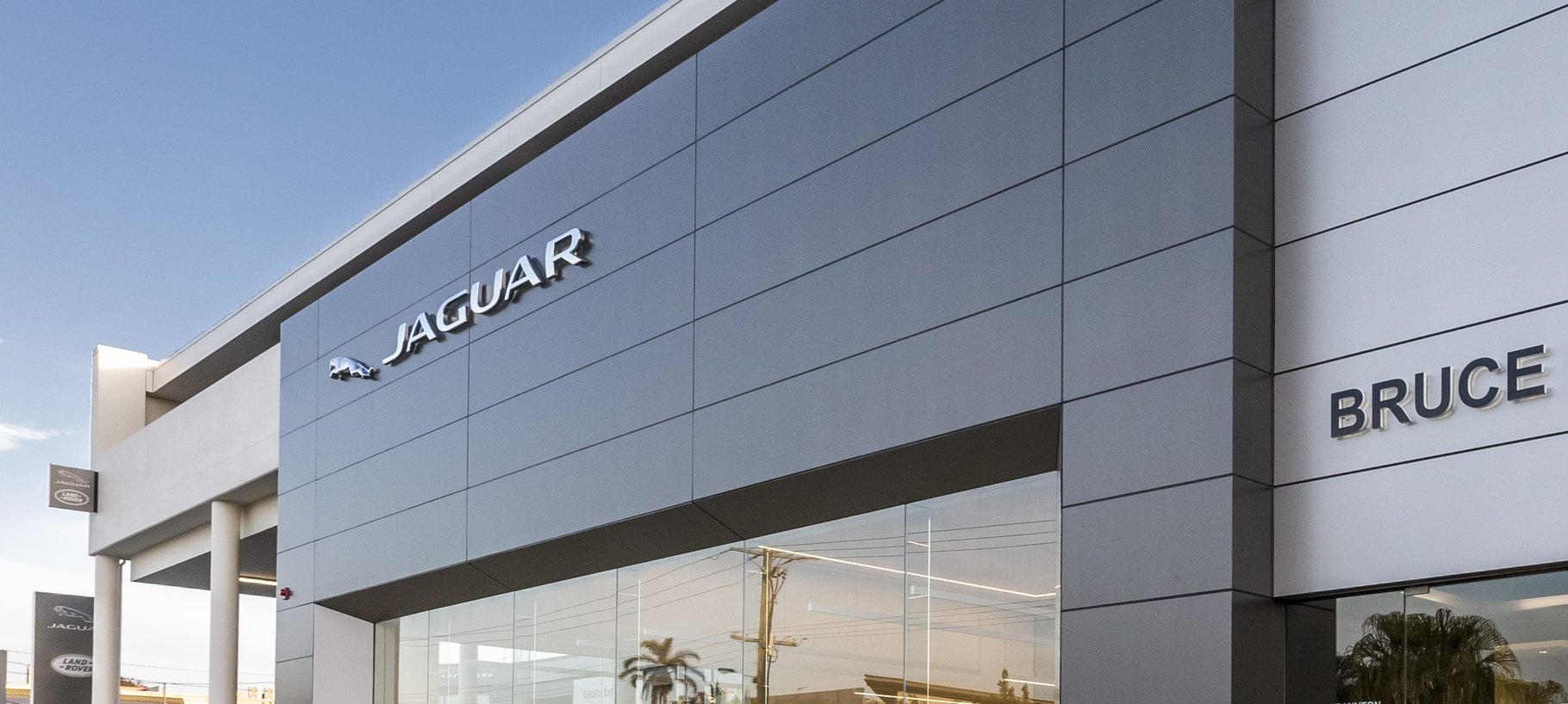 A look at the pros and cons of aluminium cladding in 2024