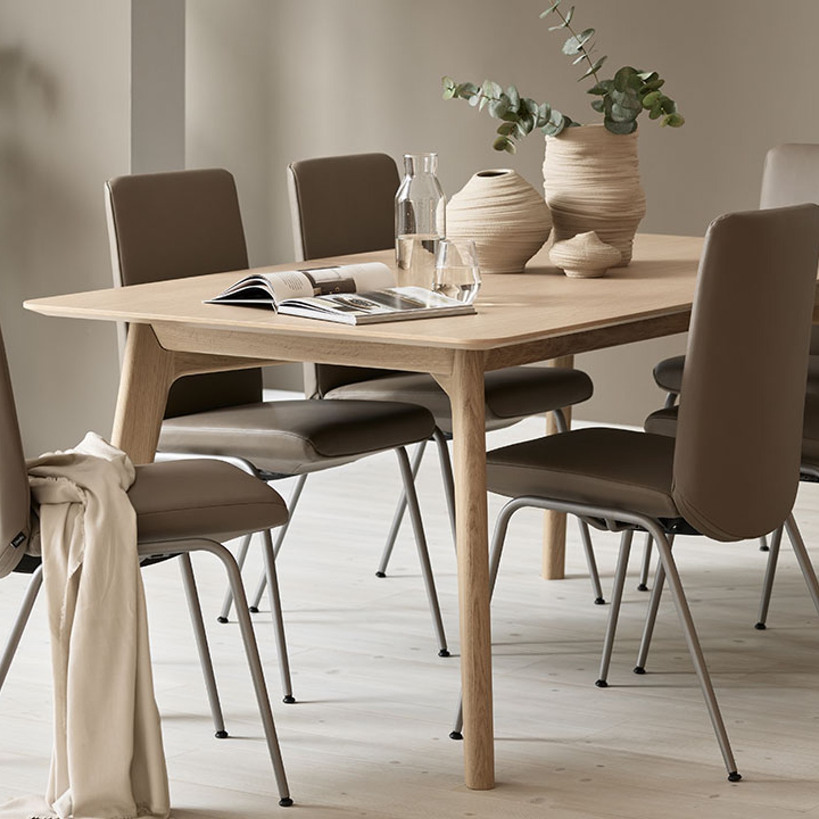 Stressless® Bordeaux Dining Table | ArchiPro AU
