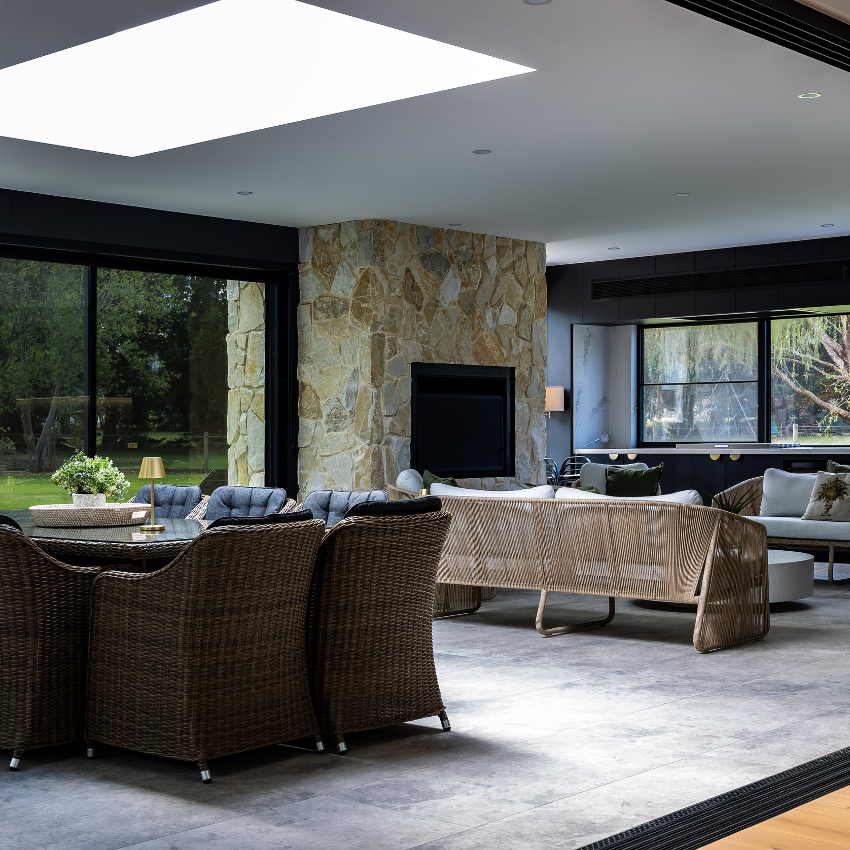 Loose Random Portsea Wall Cladding | ArchiPro AU