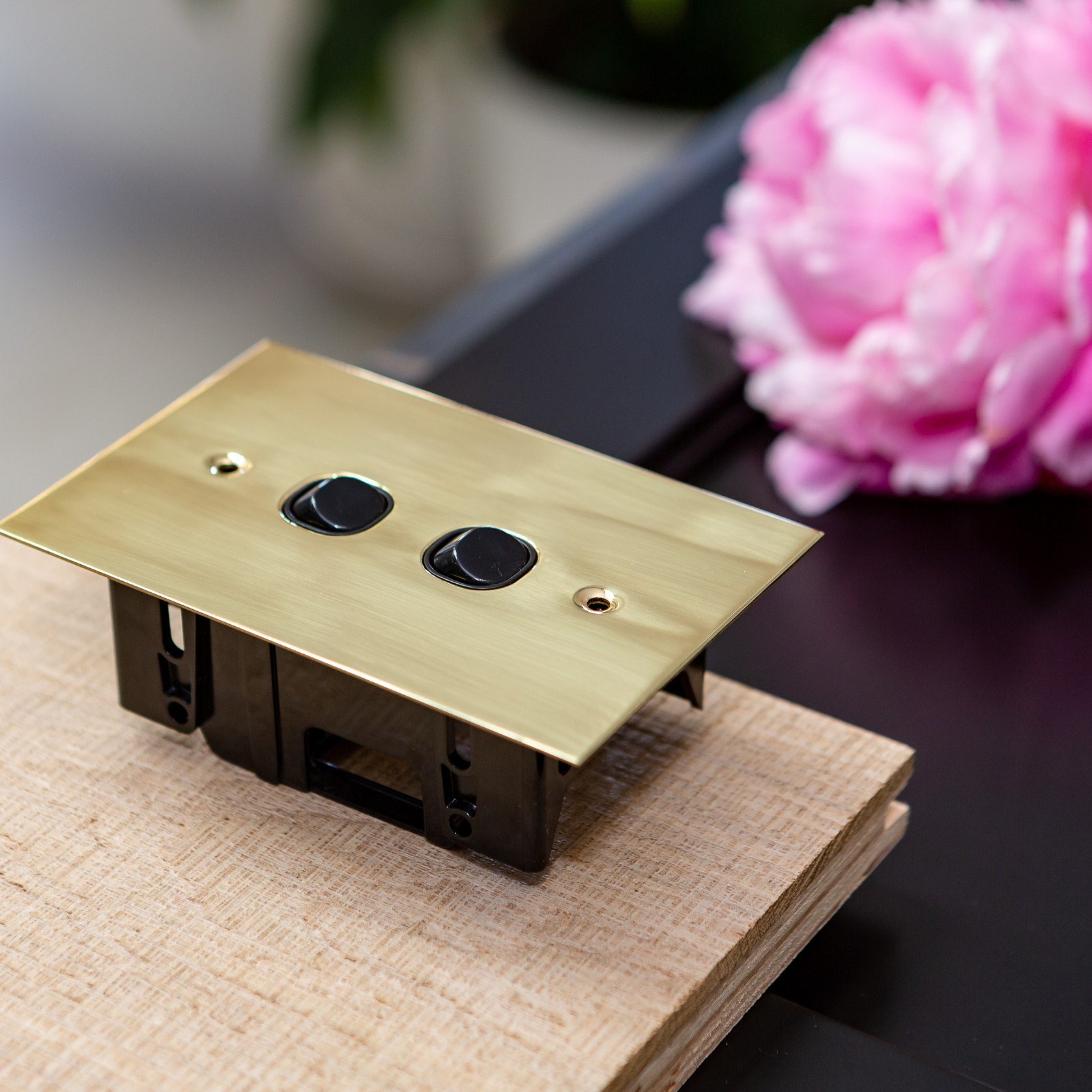 Metal Plate Series Range | Switches & Power Points | ArchiPro AU