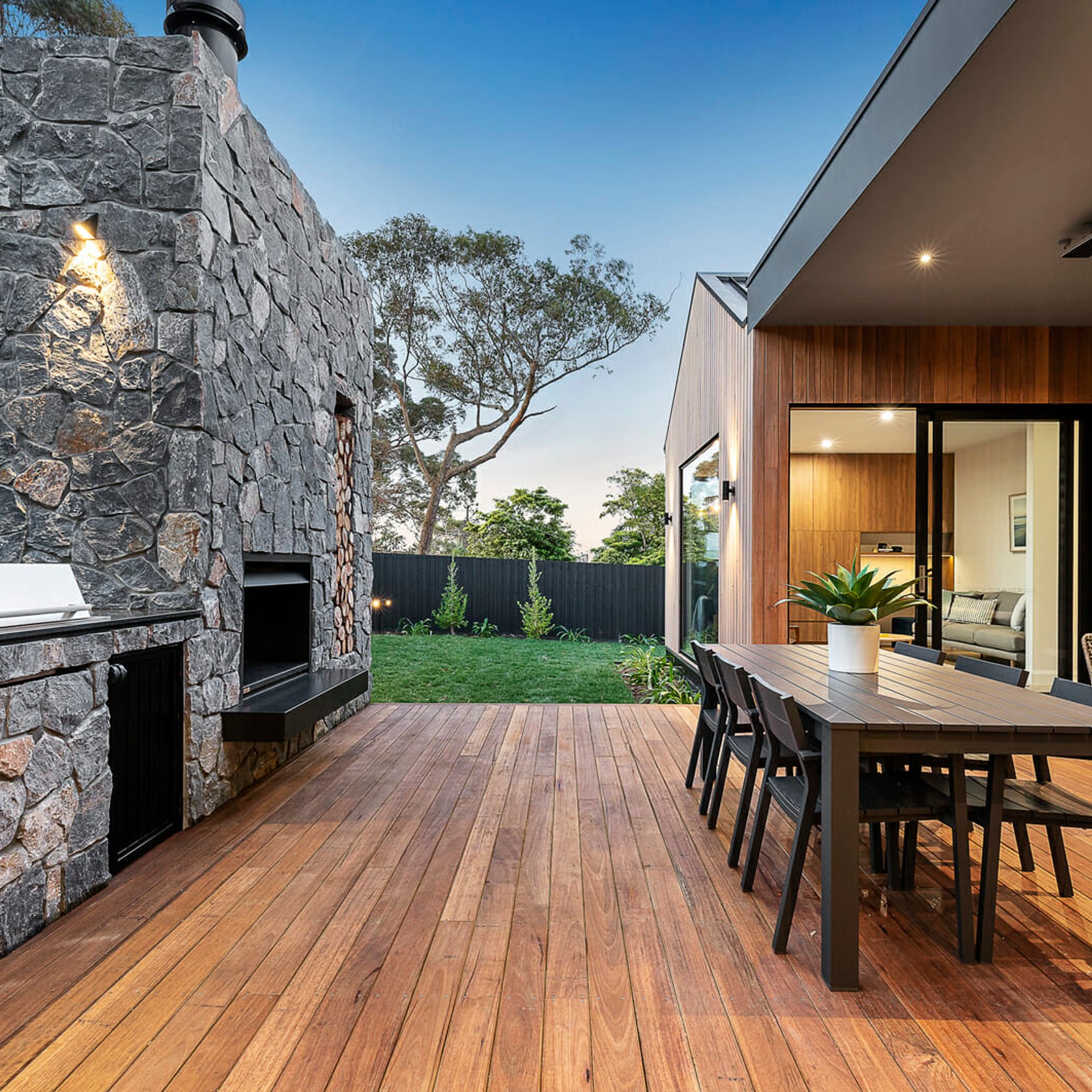 Loose Random Wongarra Wall Cladding | ArchiPro AU