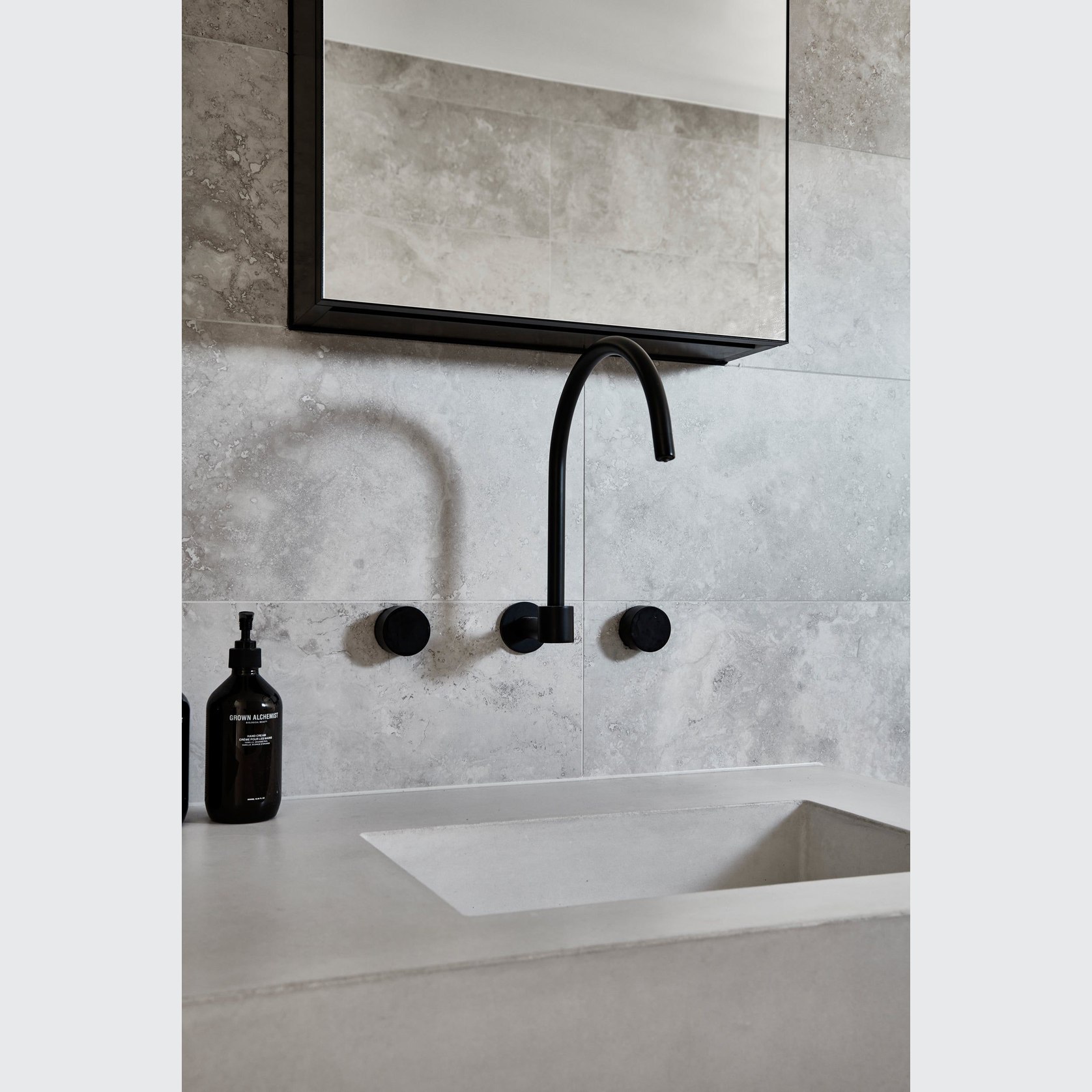Circular Wall Taps - Matte Black | ArchiPro AU
