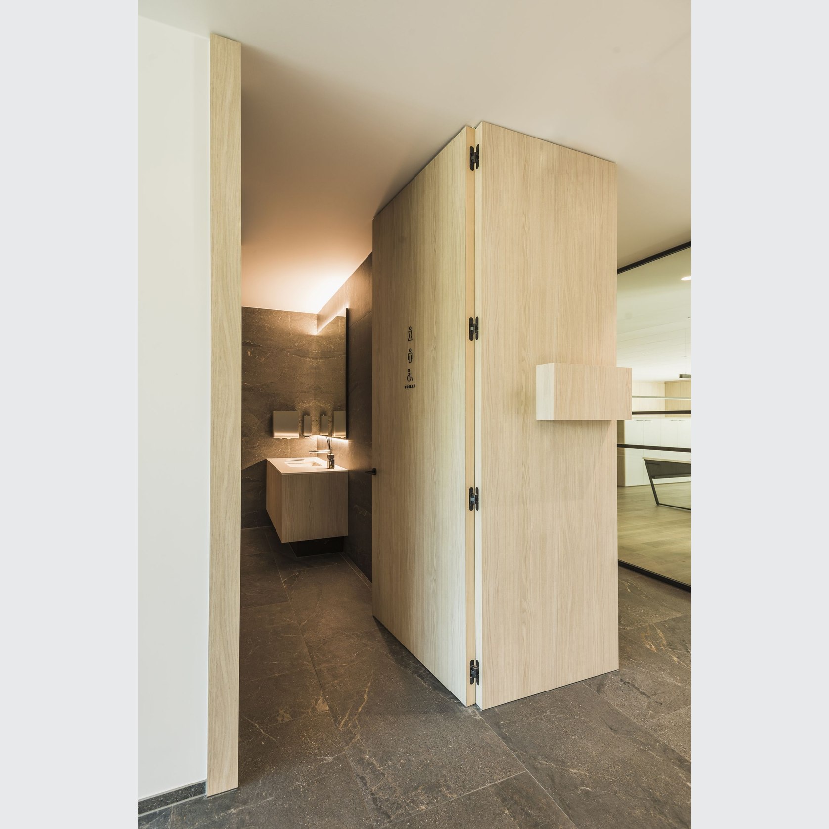 Arlu® (Argenta) Invisible Neo Concealed Hinge L-7 | ArchiPro AU