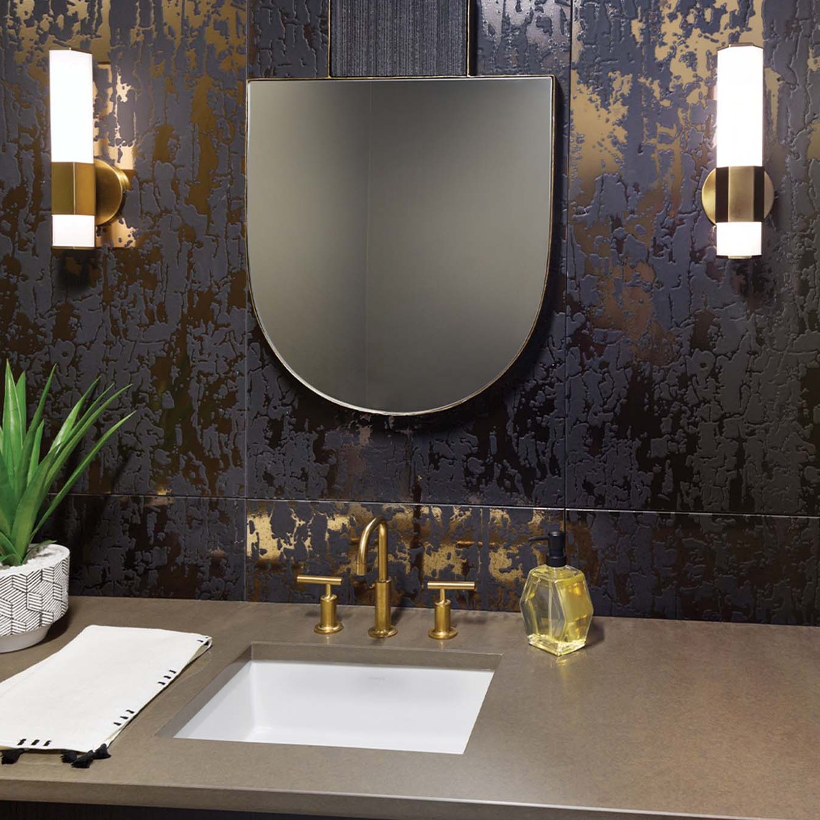 Facet Wall Light | ArchiPro AU