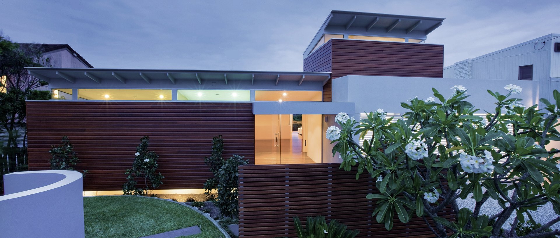 Marcus Beach House by Robinson Architects | ArchiPro AU