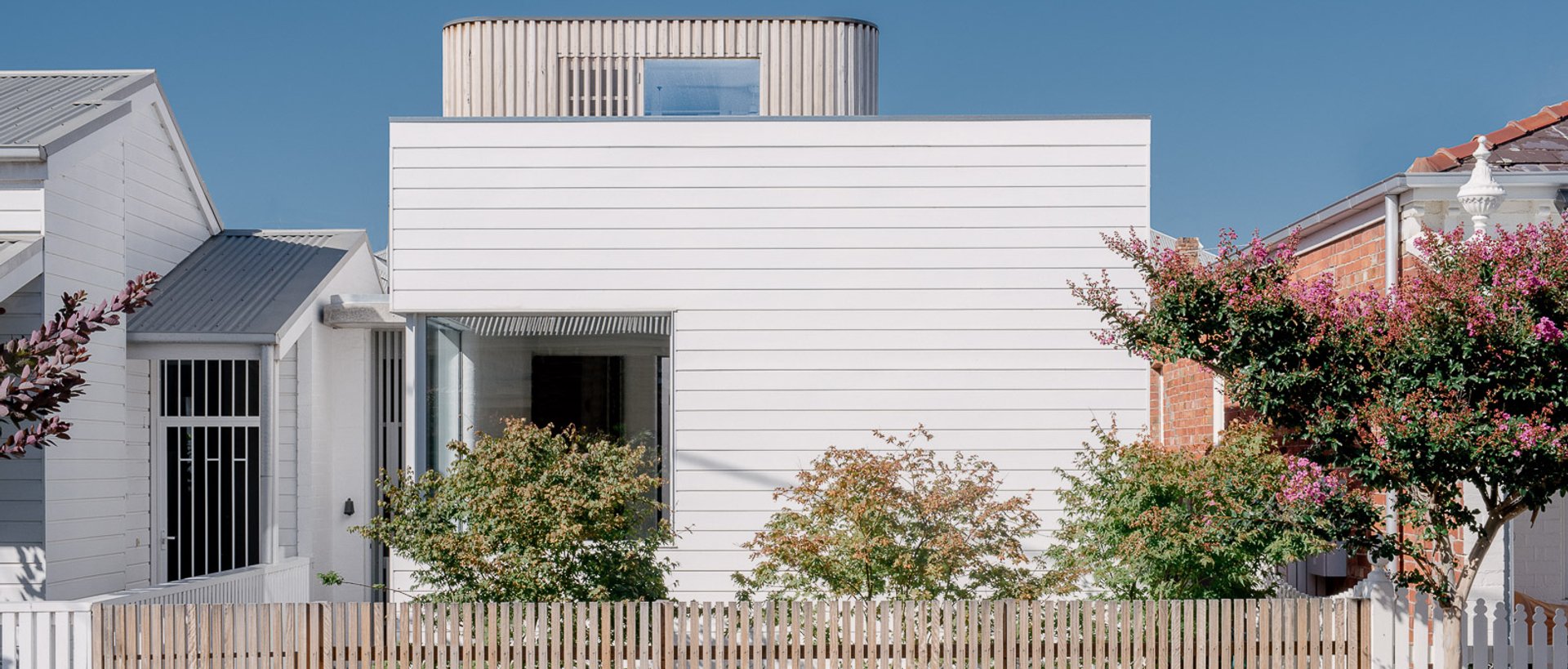 SOUTH MELBOURNE BEACH HOUSE by Topology Studio | ArchiPro AU