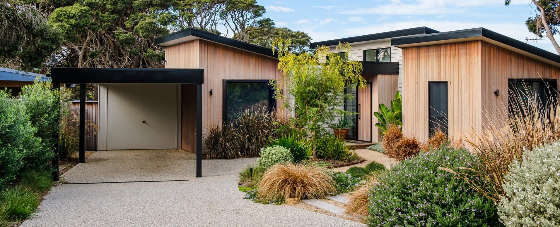LOCKINGTON LODGE- Point Lonsdale, Victoria by Freckle Architecture ...