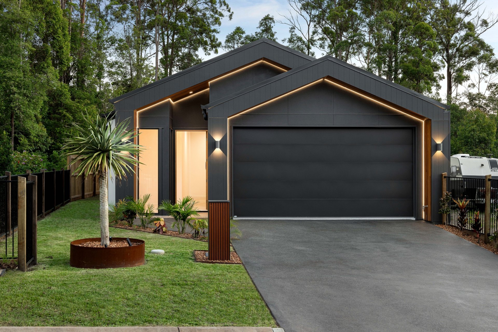 Palm Forest | Renovare by Steel-Line Garage Doors | ArchiPro AU