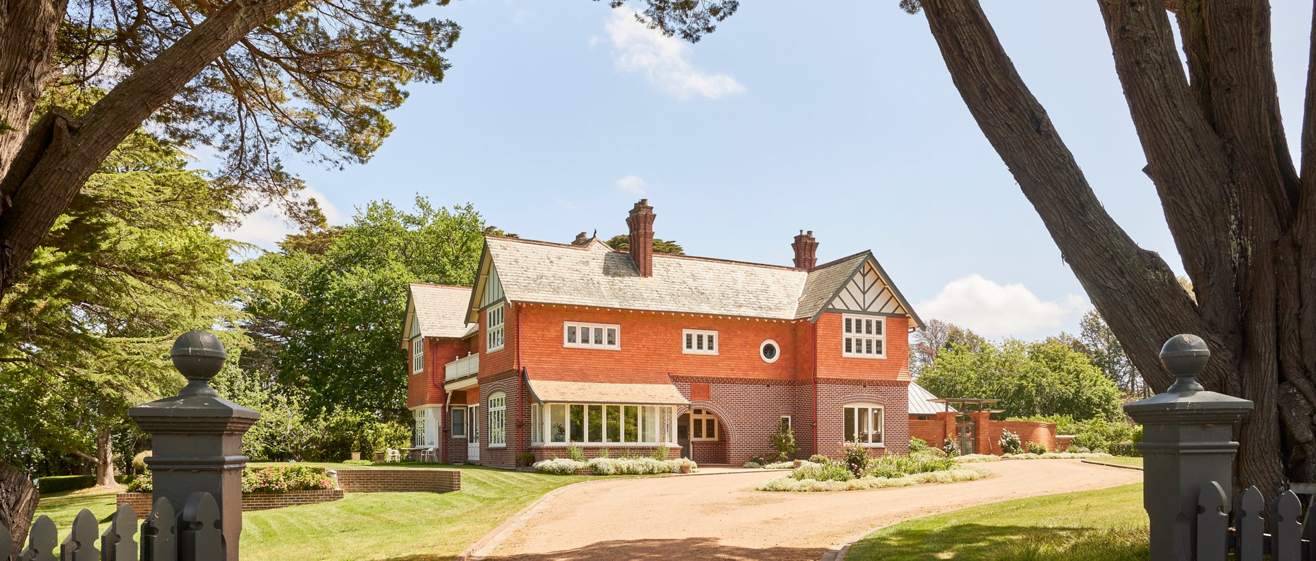 Highfield, Sutton Forest by Studio Dewar | ArchiPro AU