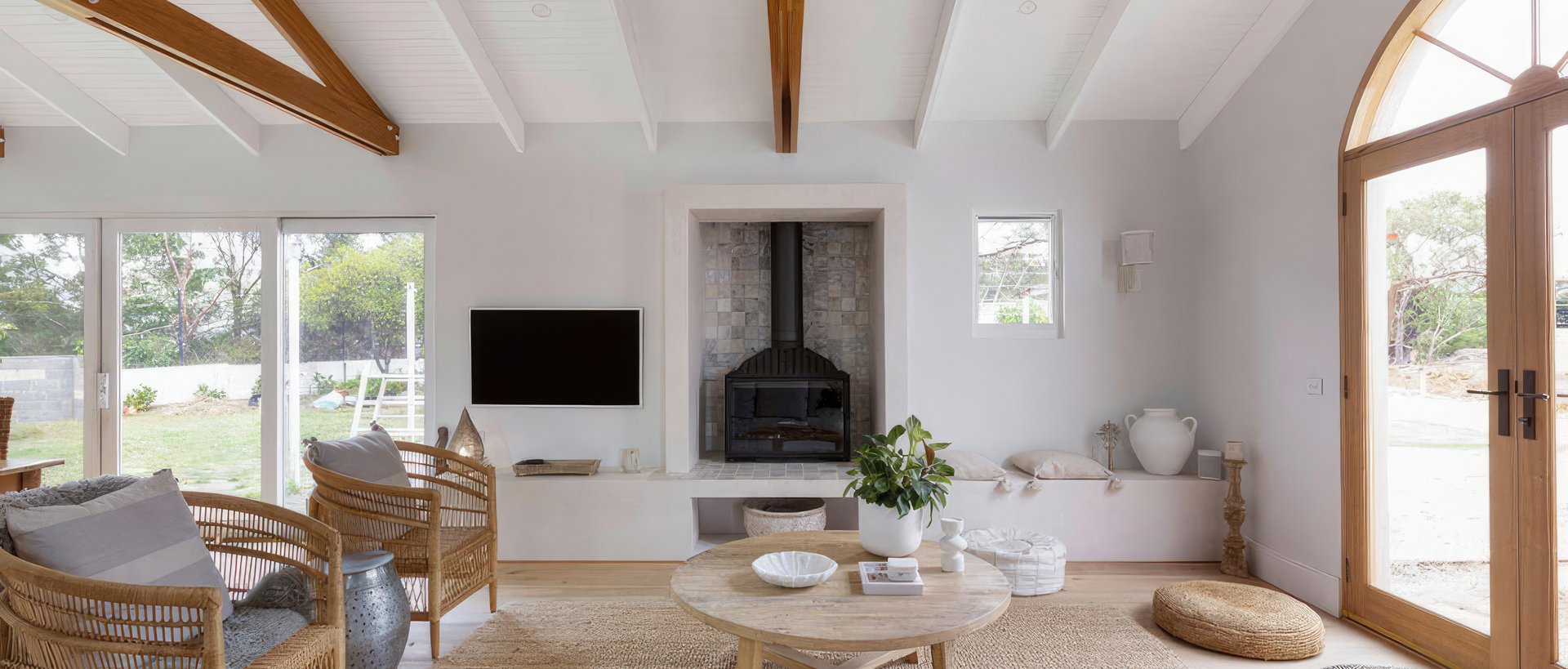 Illawong Living Space by Briody Constructions | ArchiPro AU