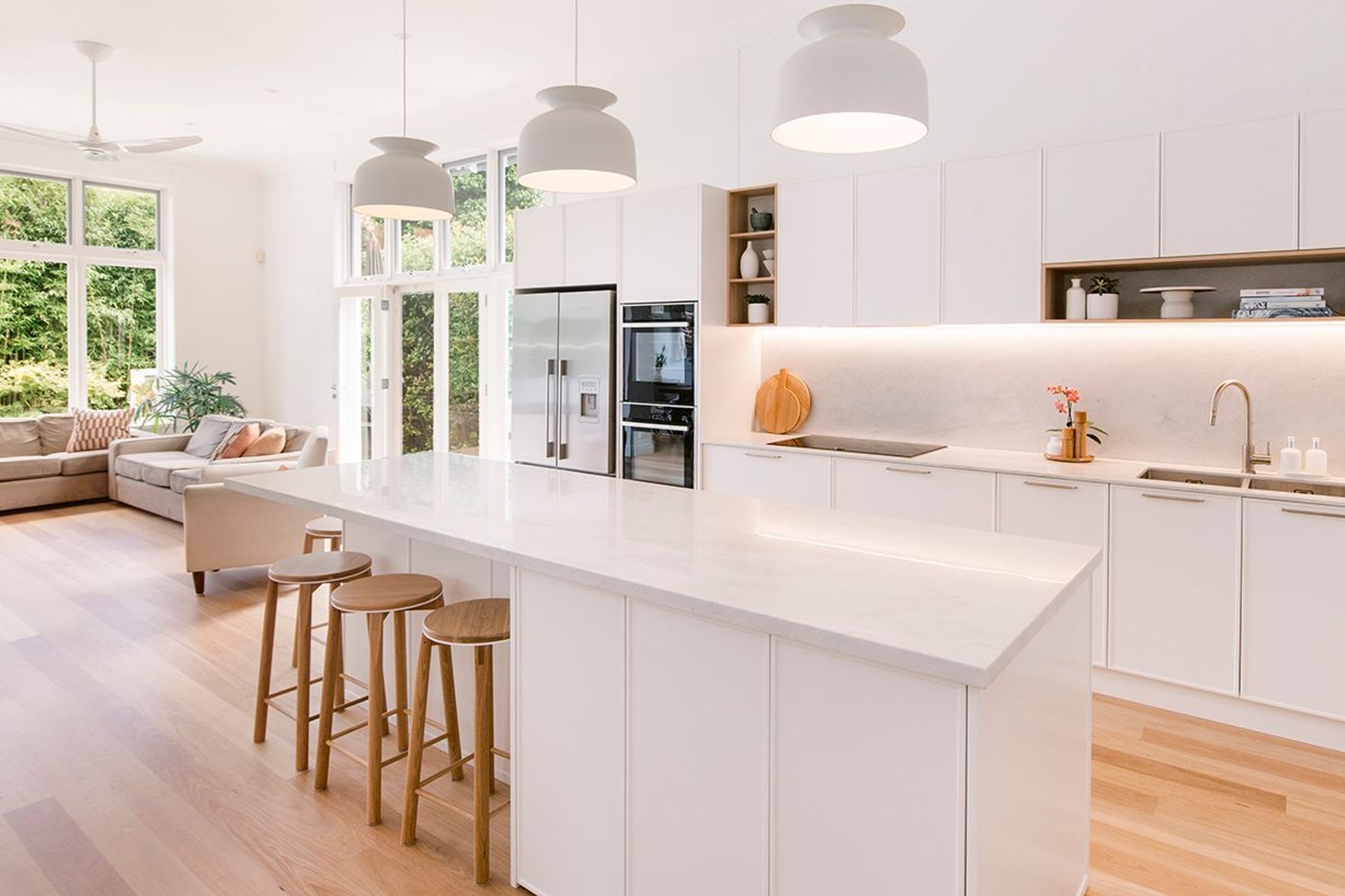 Clean Contemporary Kitchen Design, Willoughby East by Premier Kitchens ...
