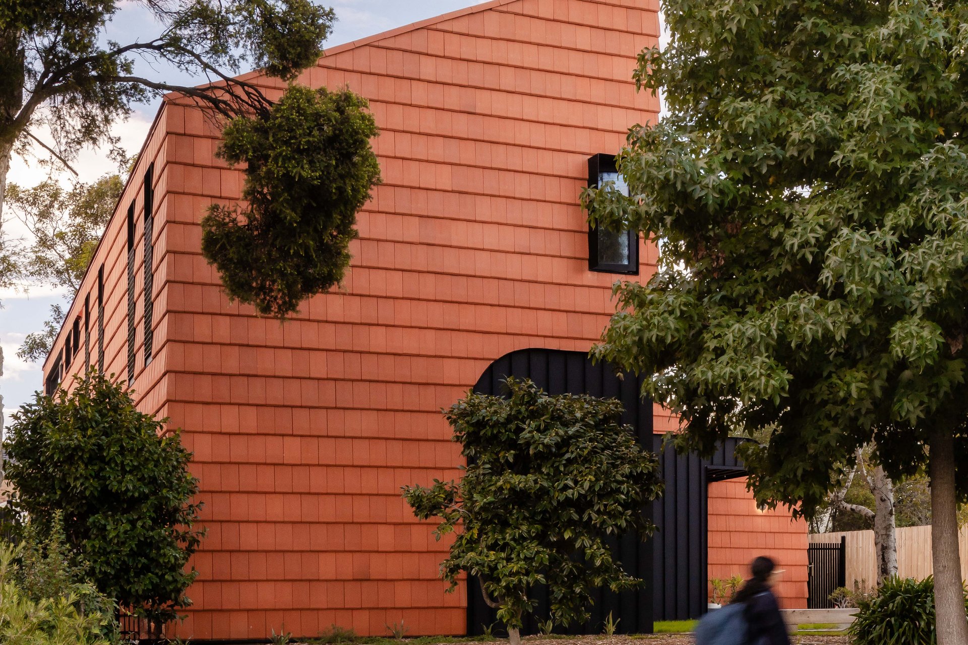 Mahogany House by R ARCHITECTURE | ArchiPro AU