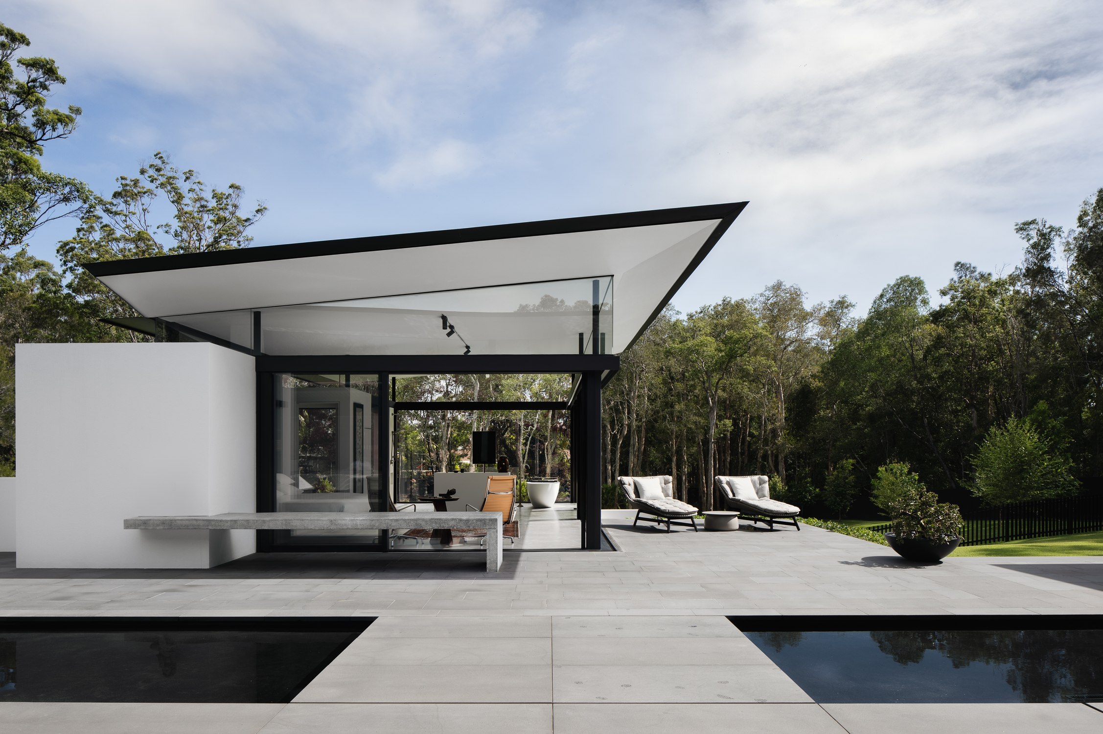 Noosa House - Robinson Architects | ArchiPro AU