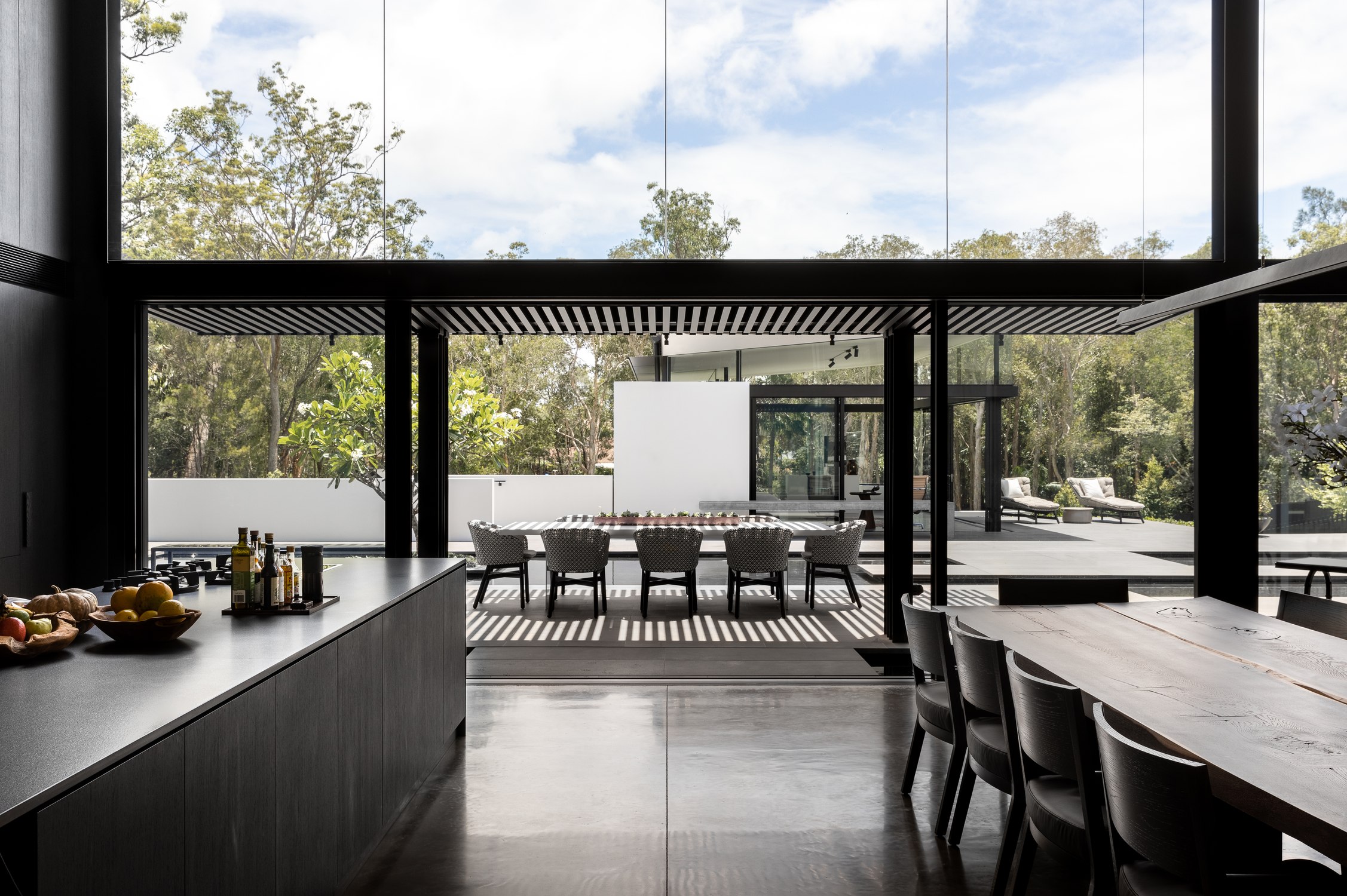 Noosa House - Robinson Architects | ArchiPro AU