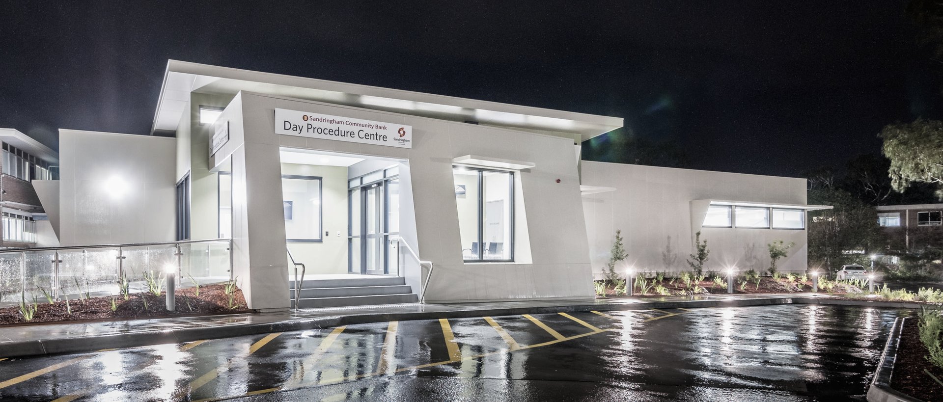 The Alfred Sandringham Day Procedures Centre by Vincent Chrisp ...